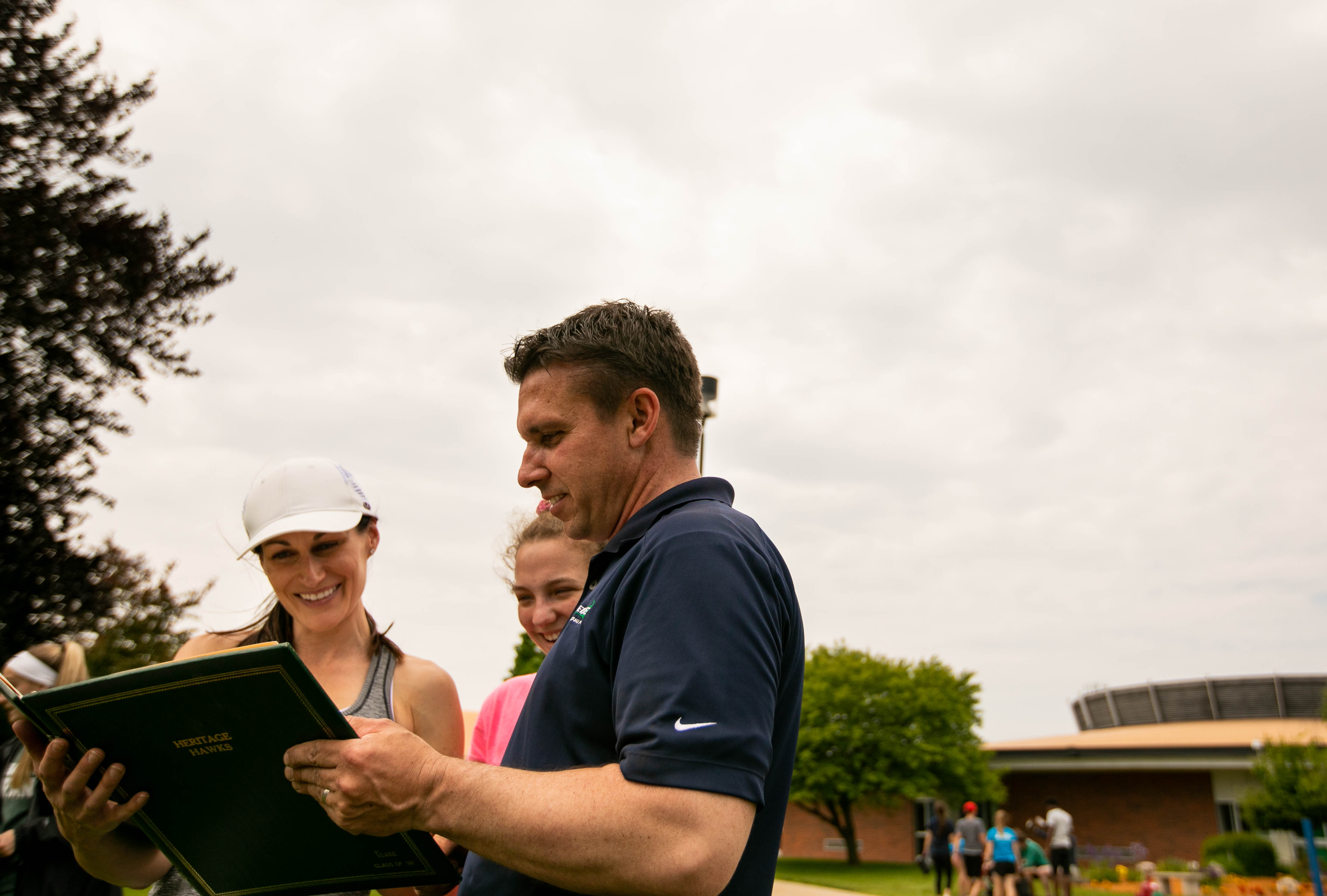 Students and friends come together to build a memorial for Shannon and ...