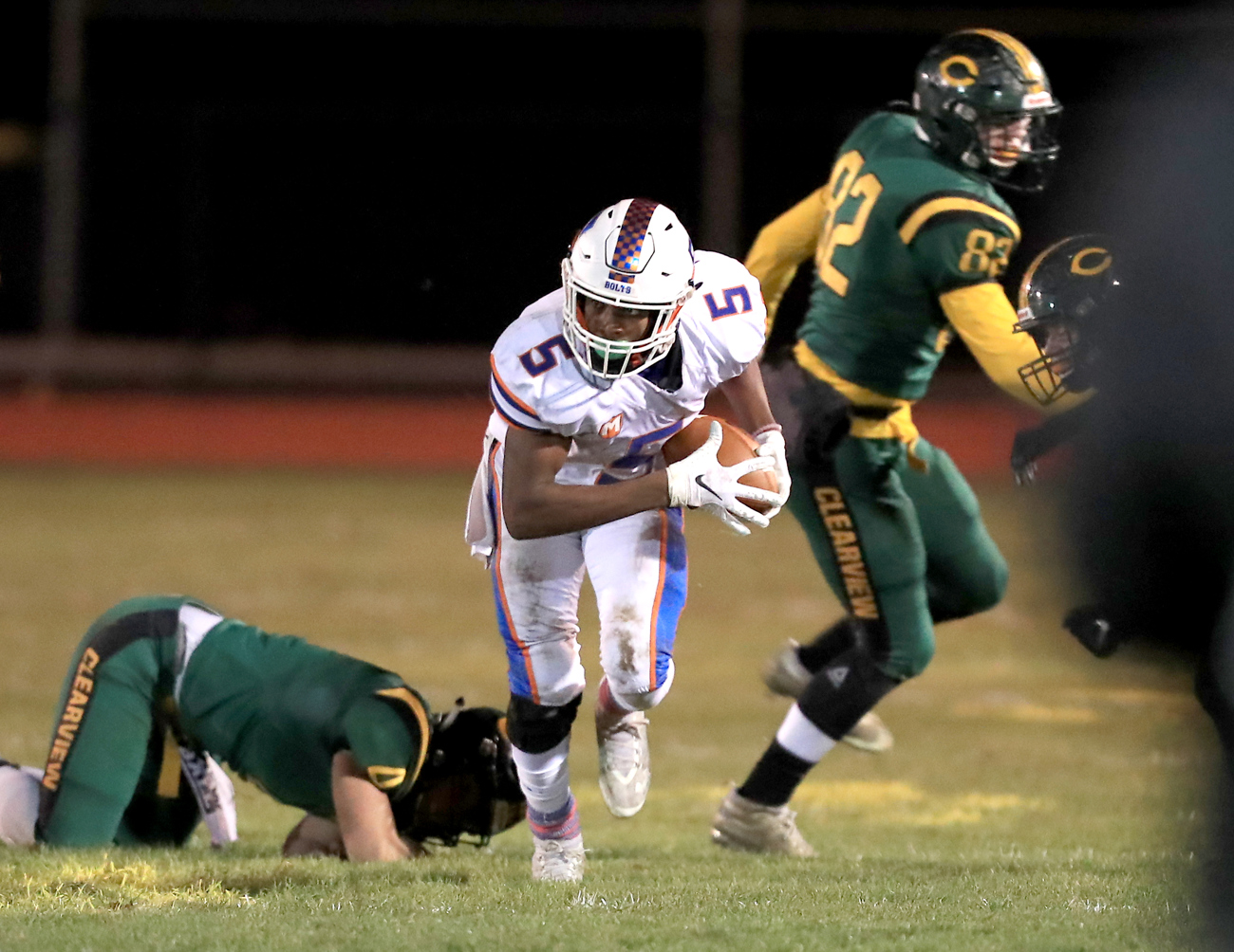 Millville football defeats Clearview 32-24 in the South Jersey Group 4 ...