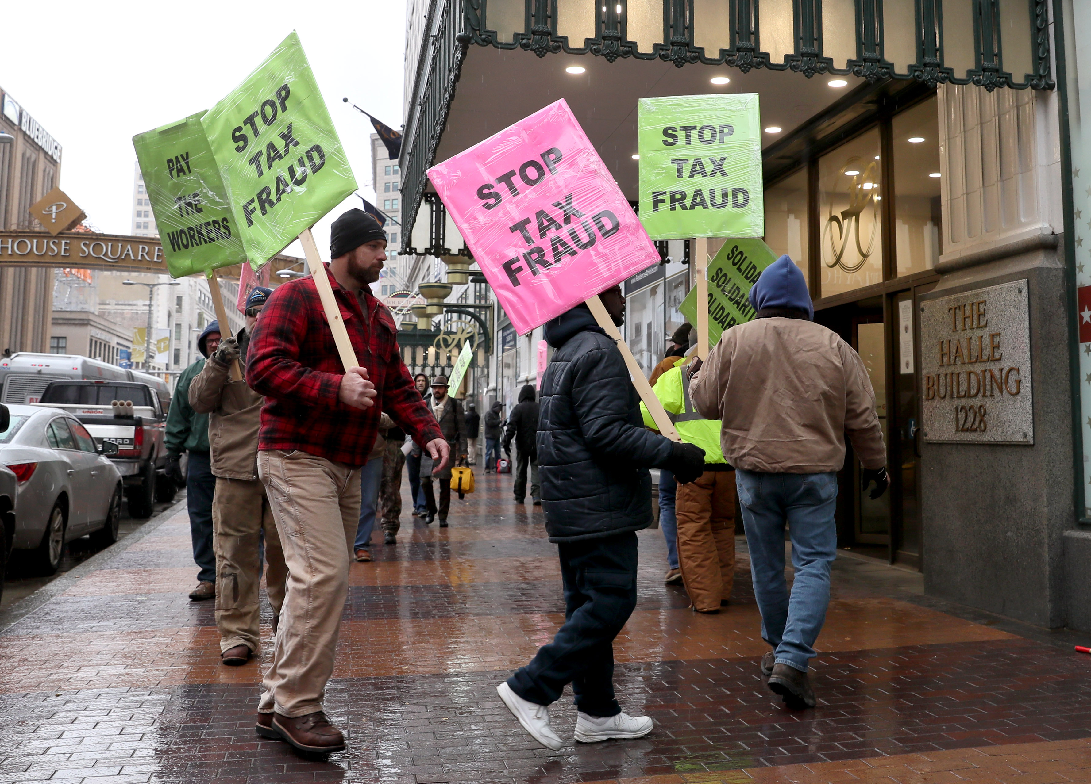 Protest over claims of unpaid construction work - cleveland.com