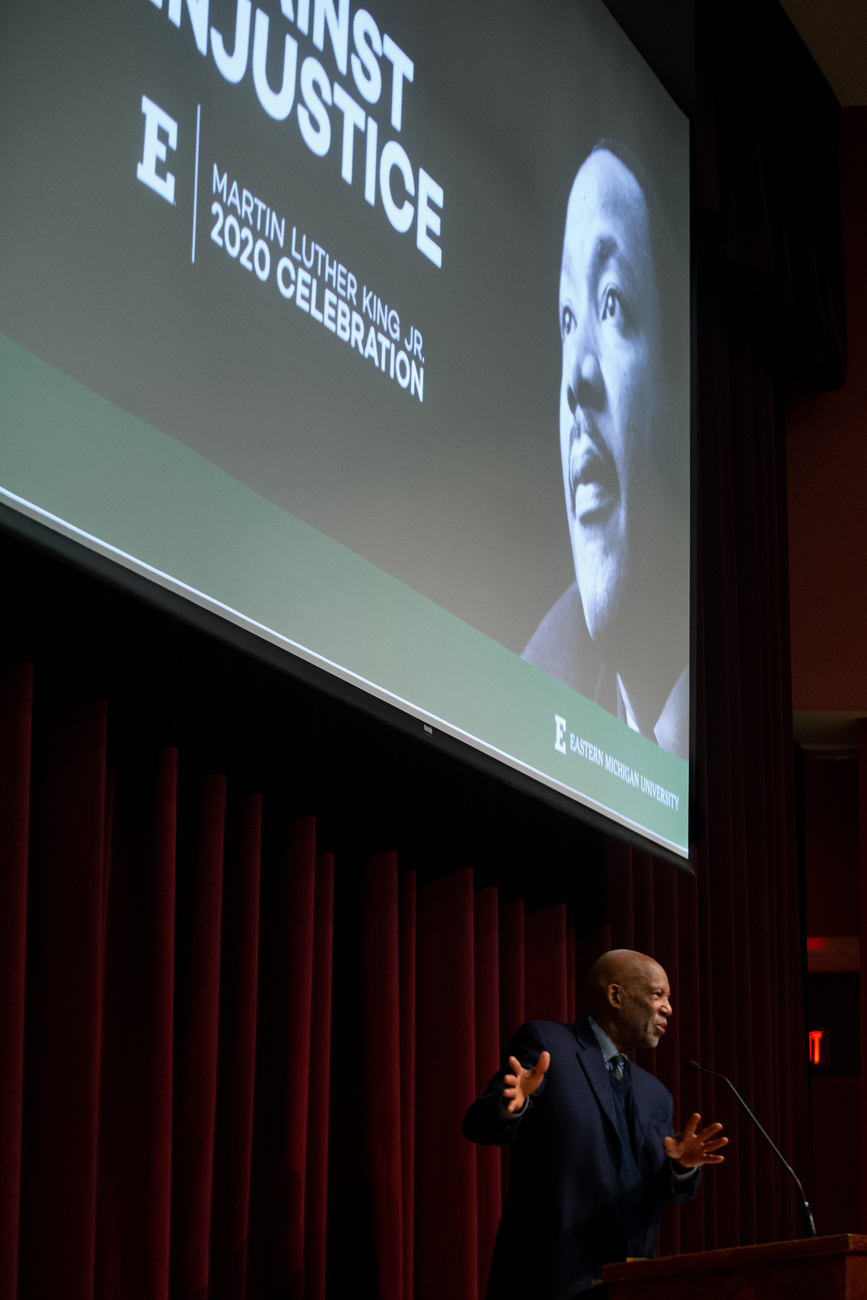 Terrence Roberts, one of the "Little Rock Nine," speaks at Martin ...