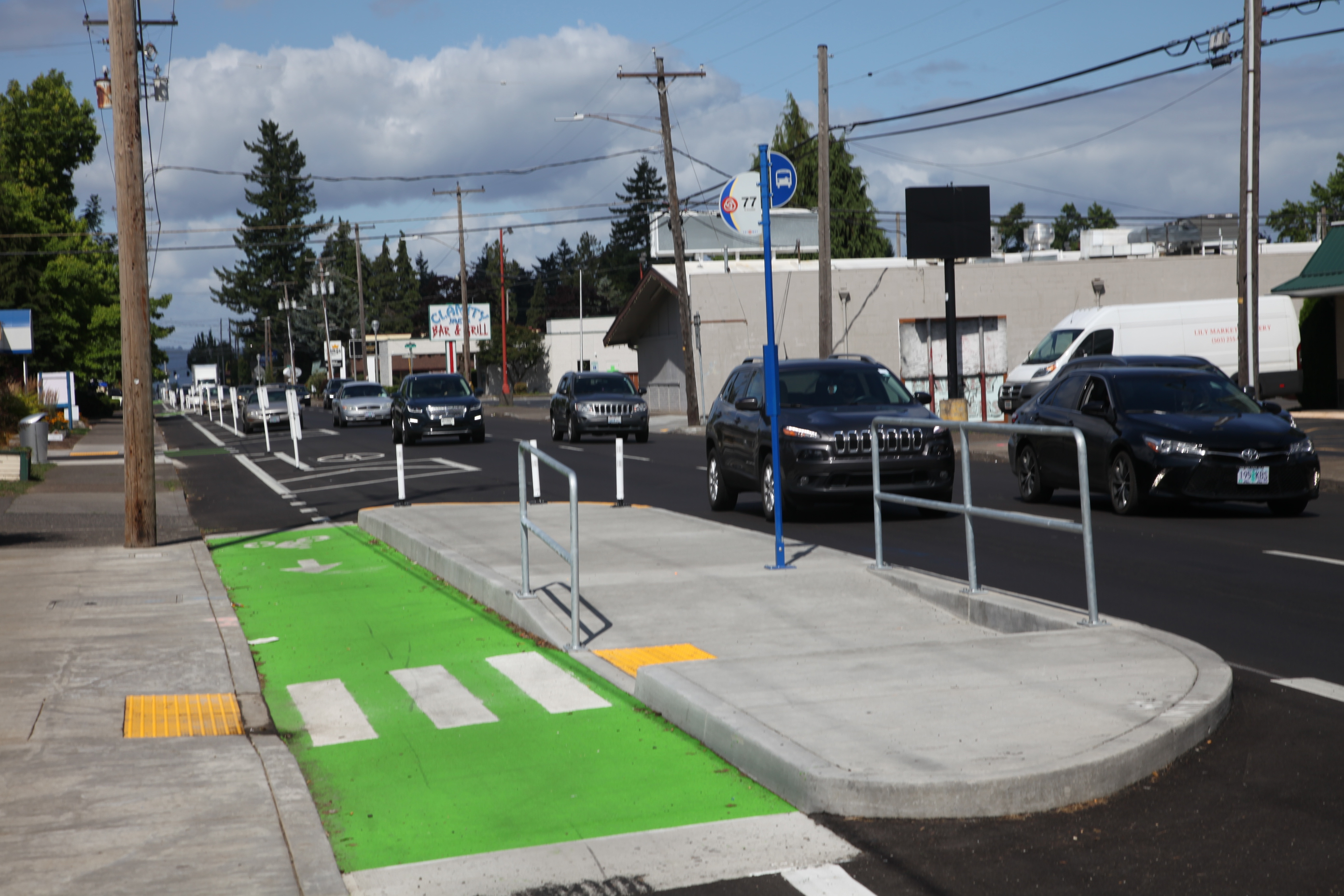 Portland completes Gateway District protected bike lanes, pedestrian ...
