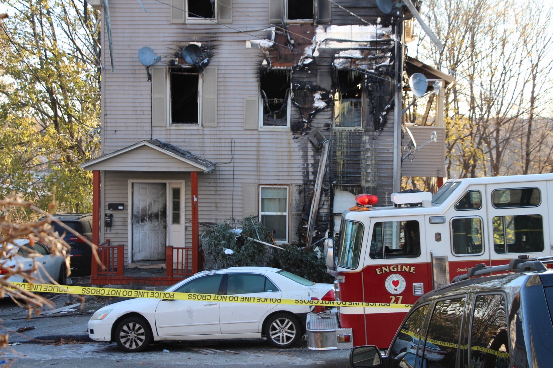 Stockholm Street fire in Worcester claims life of WFD Lt. Jason Menard ...