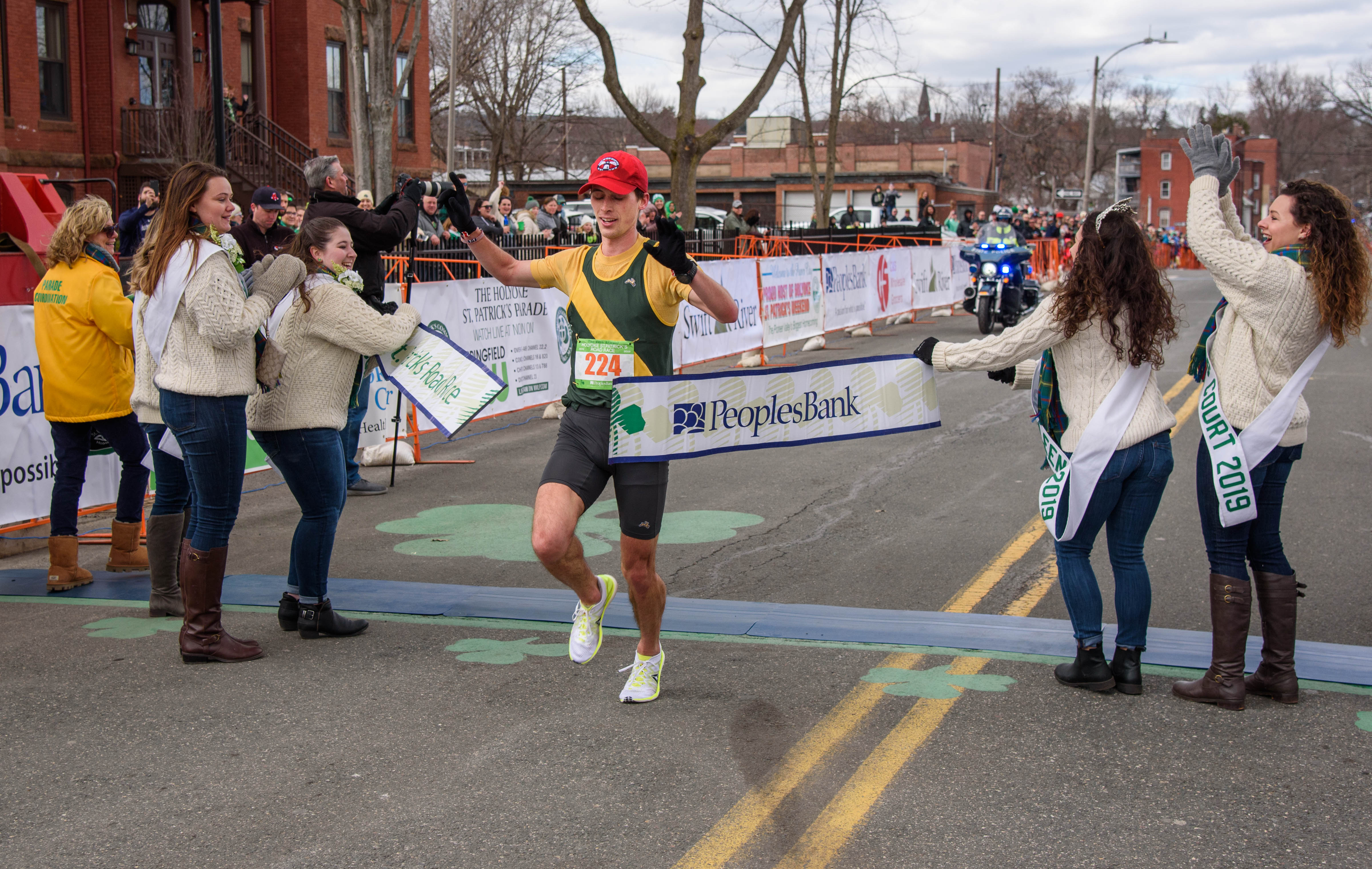 Thousands of runners compete in 2019 Holyoke St. Patrick's Road Race ...