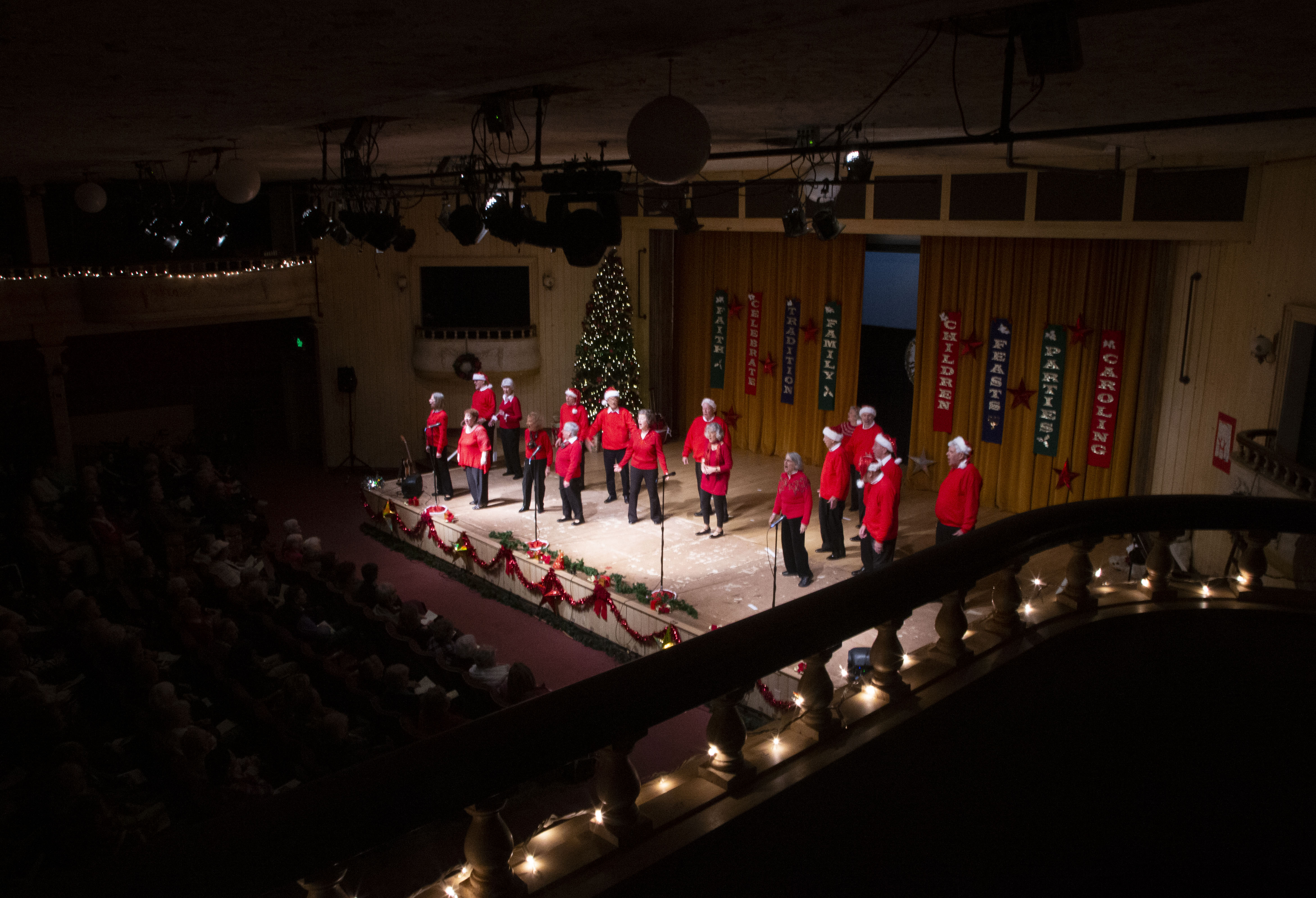Northwest Senior Theatre production of "Christmas is Just Around the ...