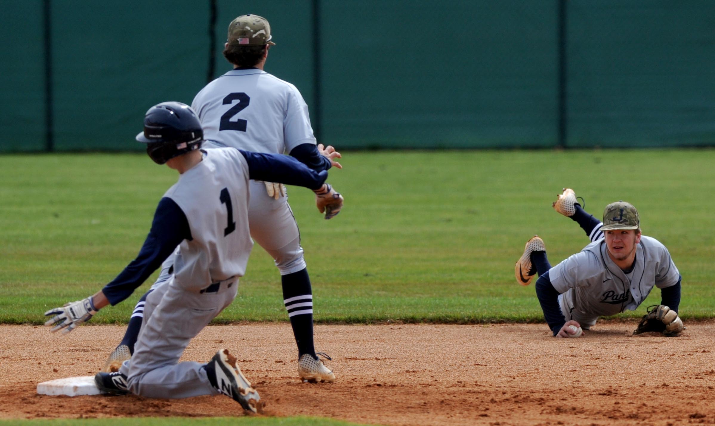Lee-Huntsville vs. Jemison baseball - al.com