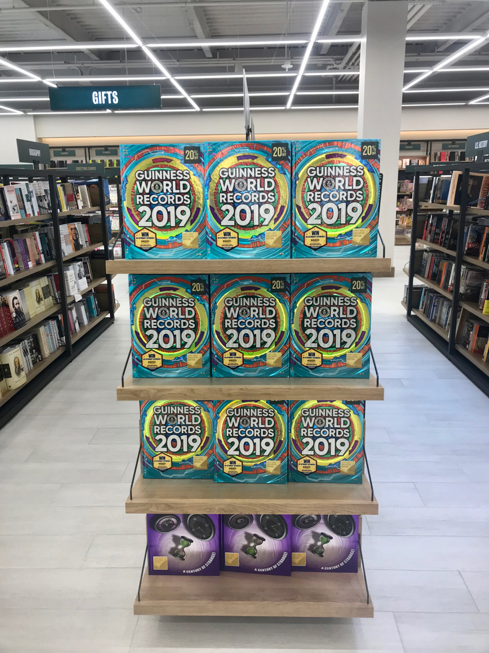 Sneak peek inside Staten Island's new Barnes & Noble - silive.com