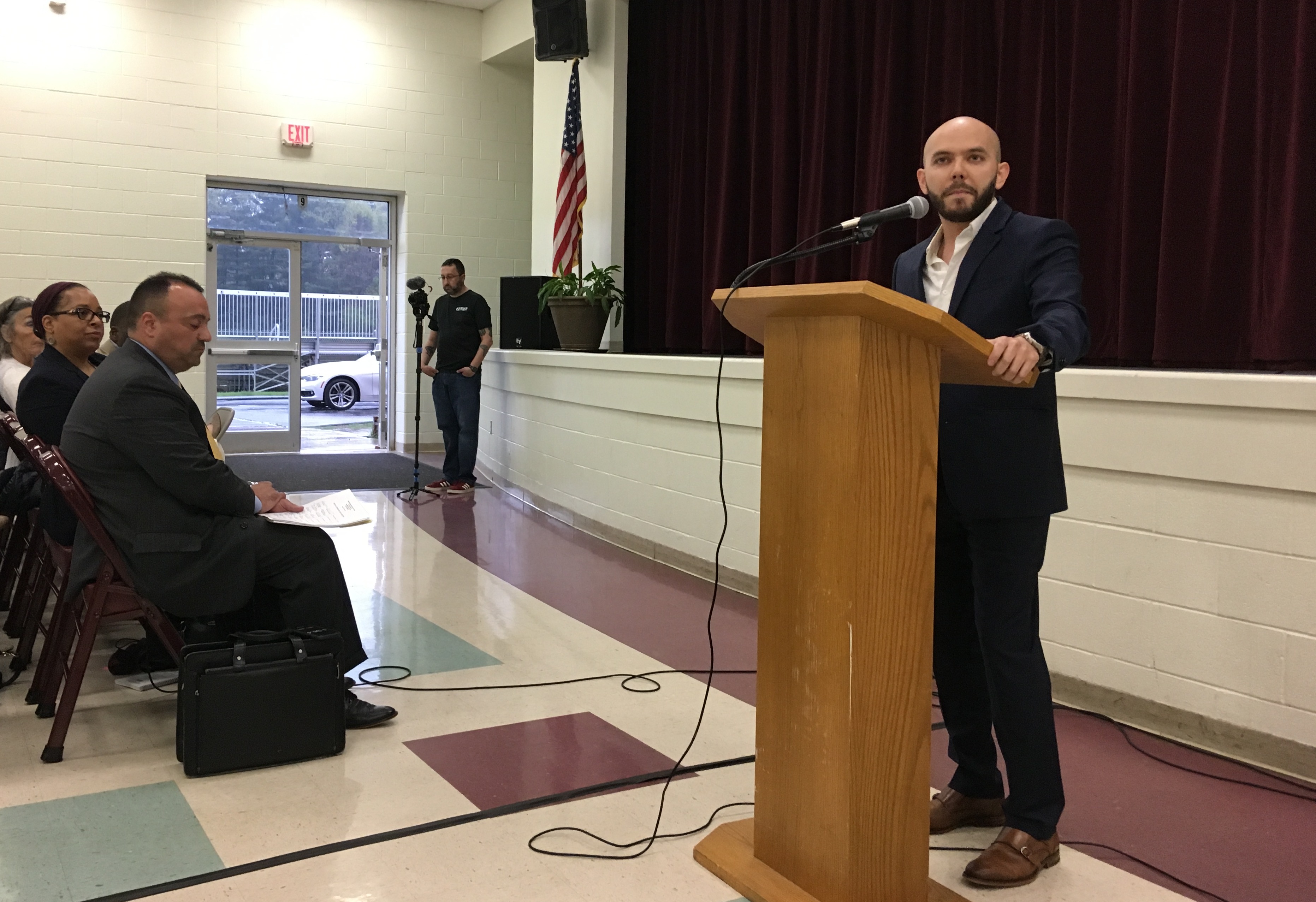 Sabis Charter School Board of Trustees debates the future of the school ...