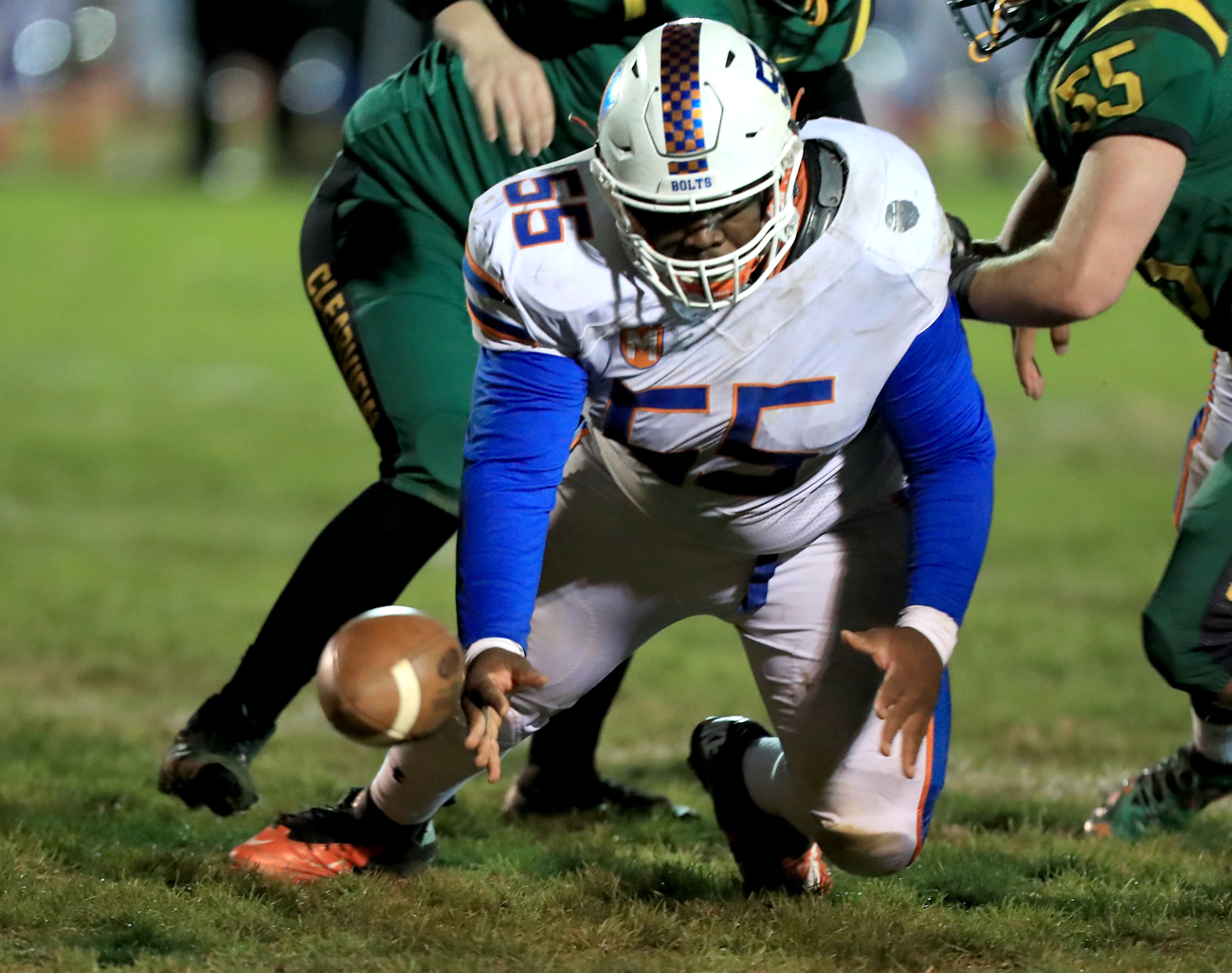 Millville football defeats Clearview 32-24 in the South Jersey Group 4 ...