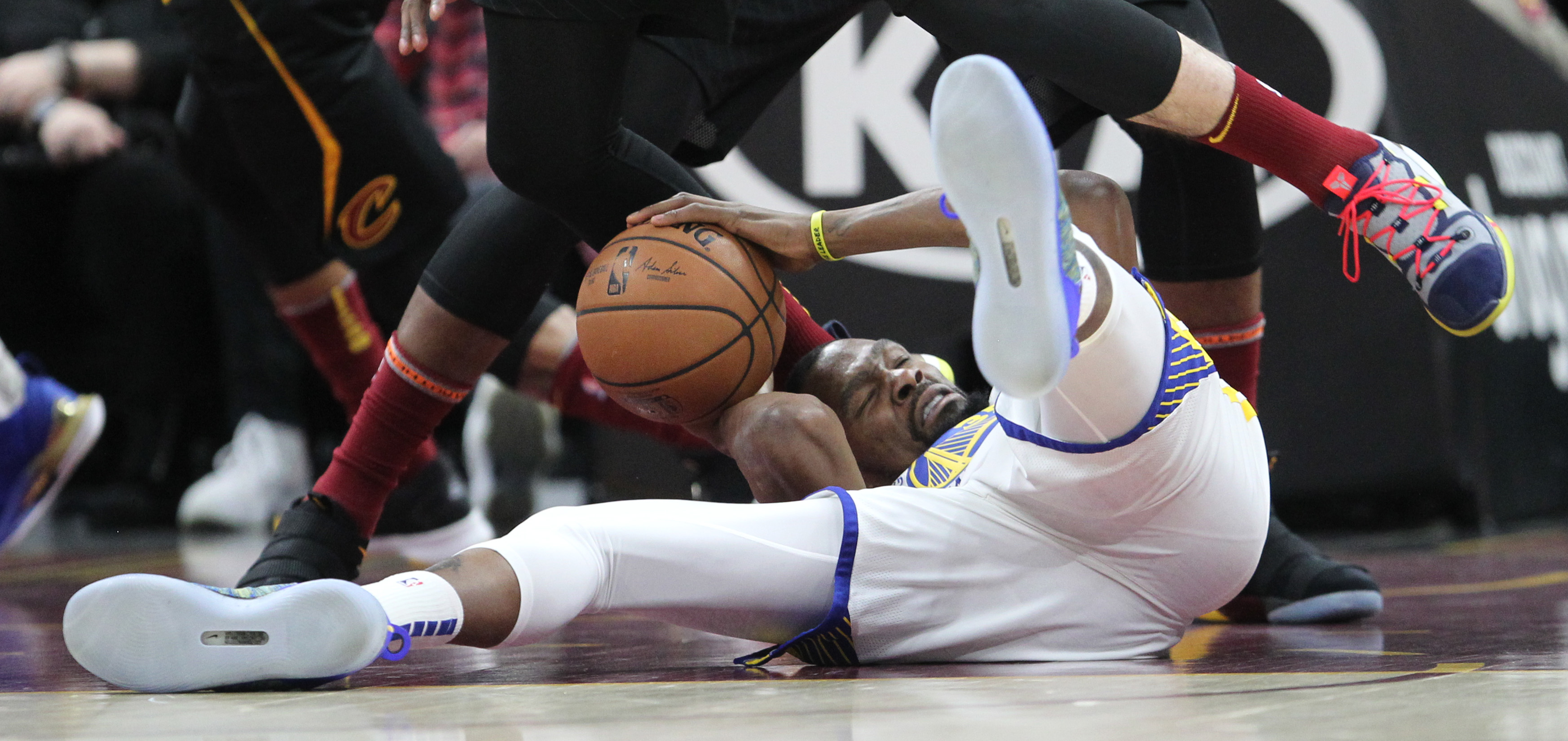 Cleveland Cavaliers vs. Golden State Warriors, December 5, 2018 ...