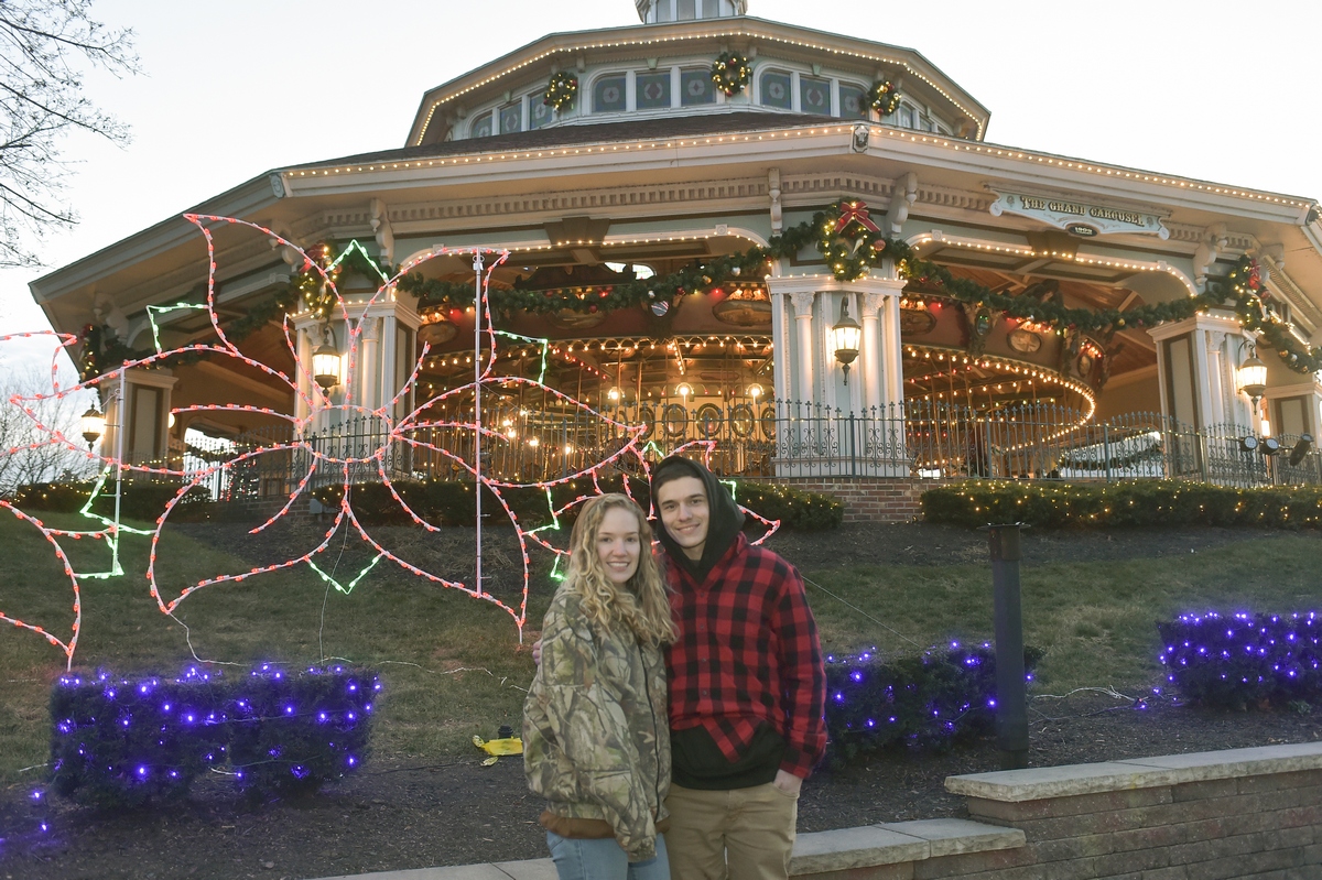 Seen@ Six Flags New England "Holiday in the Park" - masslive.com