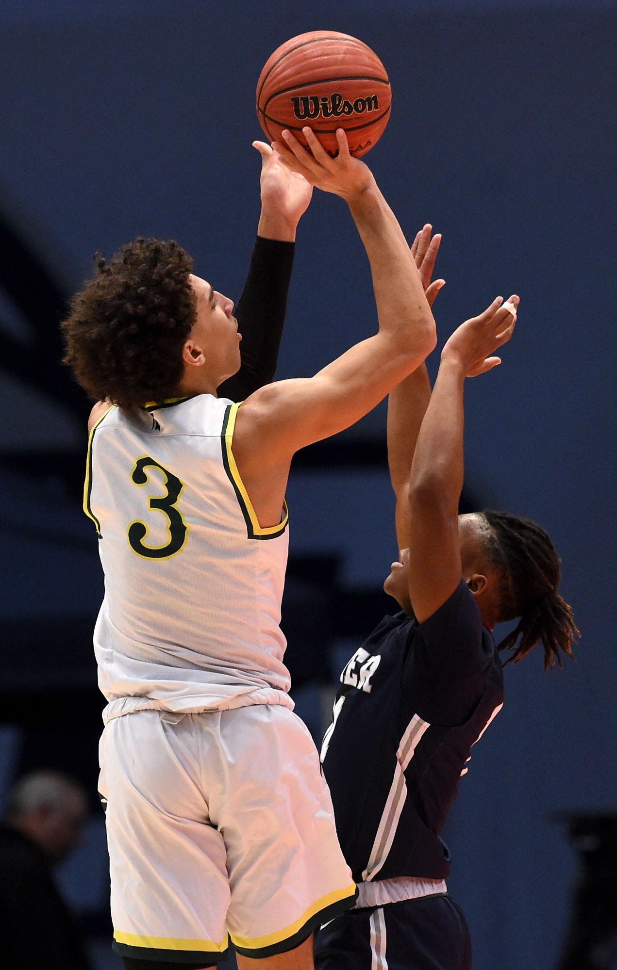 Mountain Brook basketball player Colby Jones - al.com