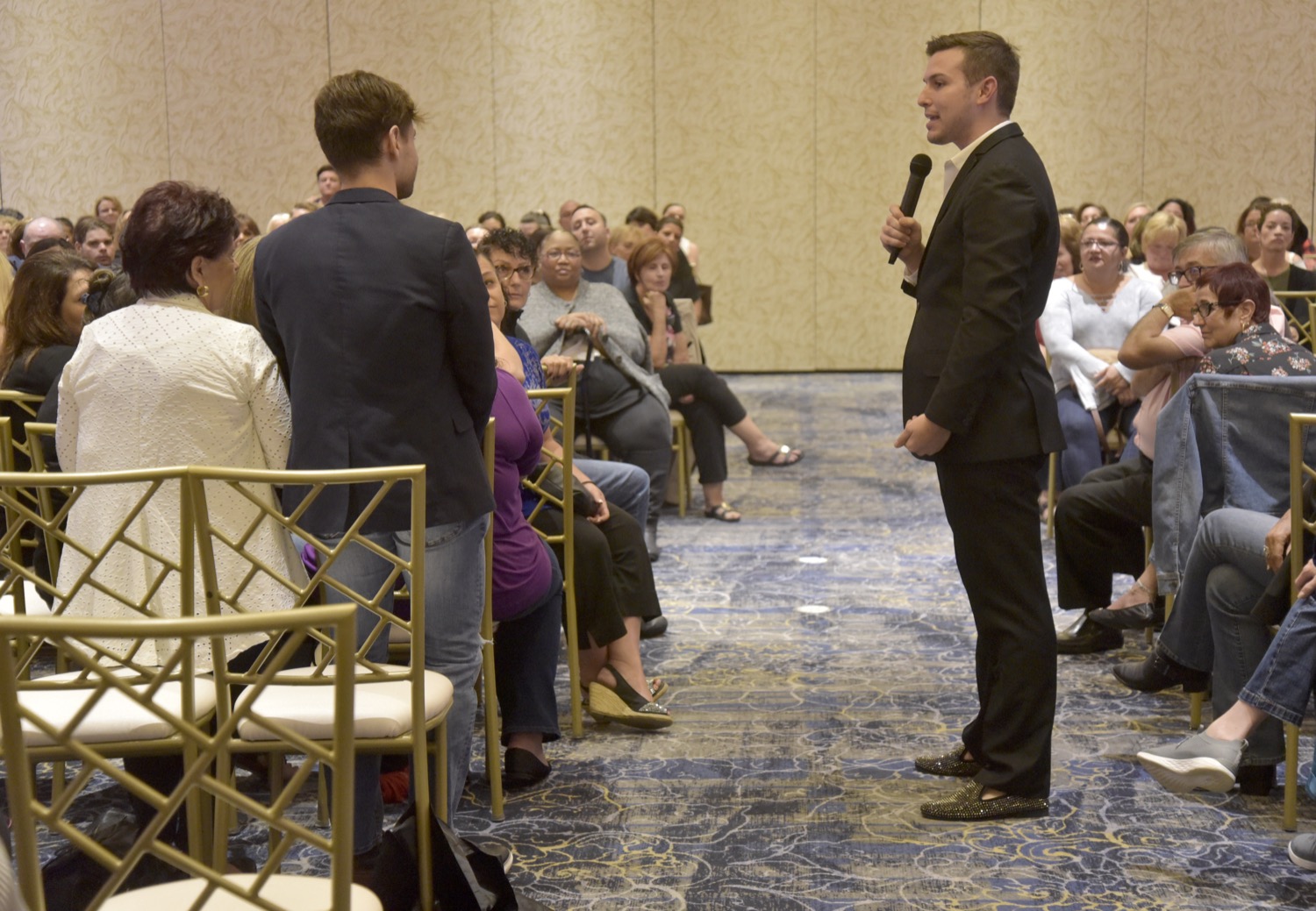 TV Psychic Matt Fraser connects with souls at Hilton Garden Inn ...