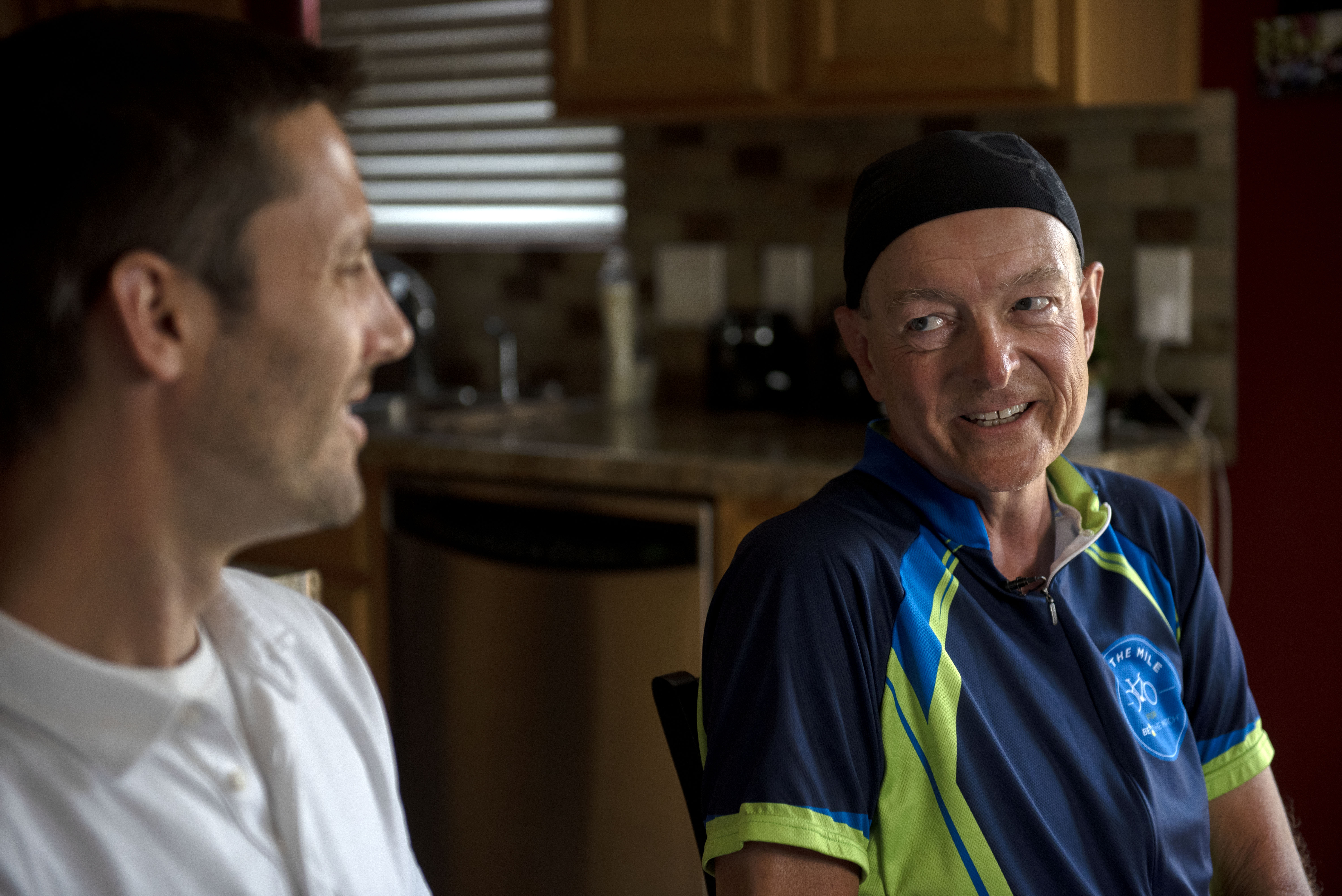 Leukemia survivor visits his bone marrow donor on a cross country bike ...