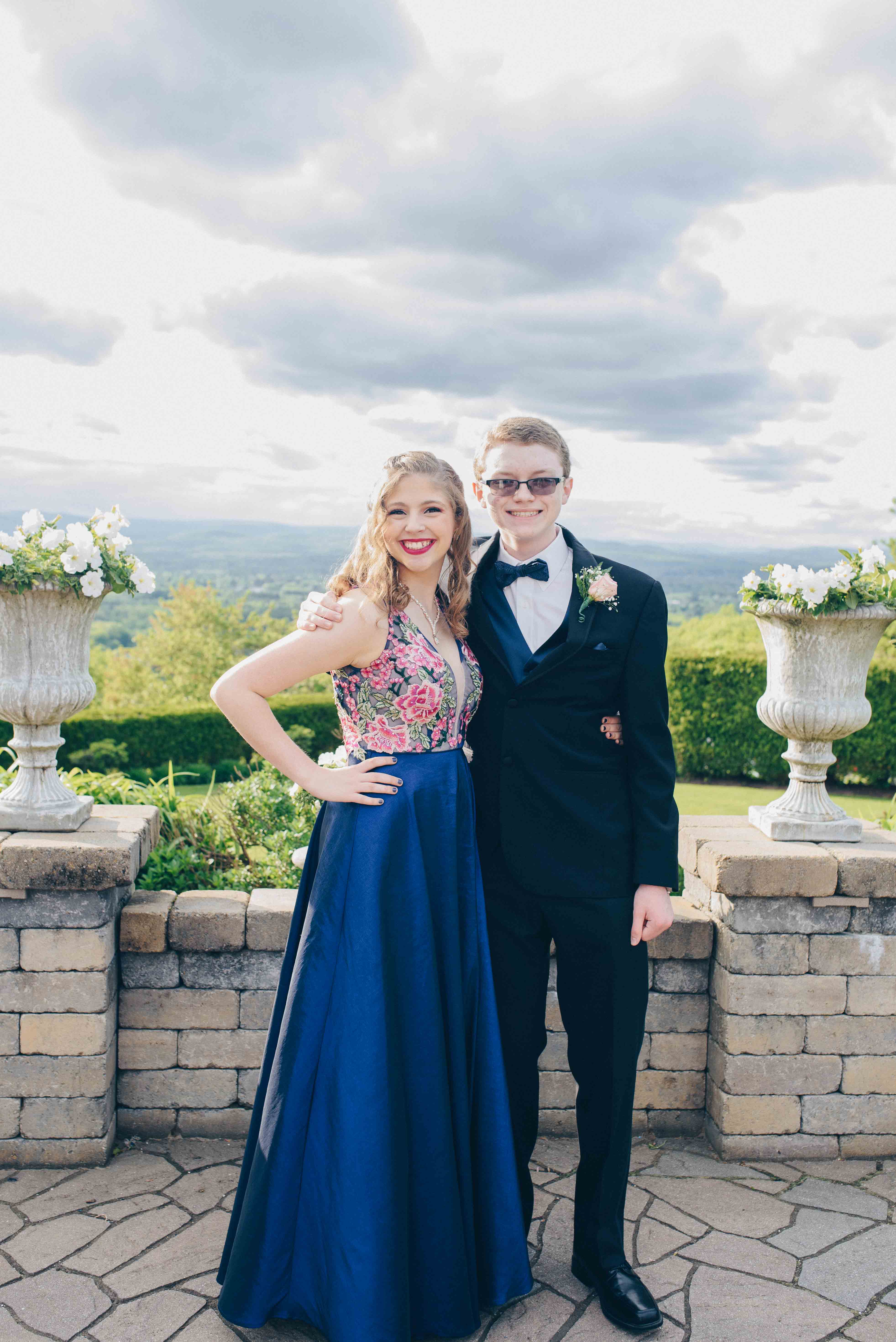 2019 Prom Photos: Pope Francis High School Prom at the Log Cabin ...