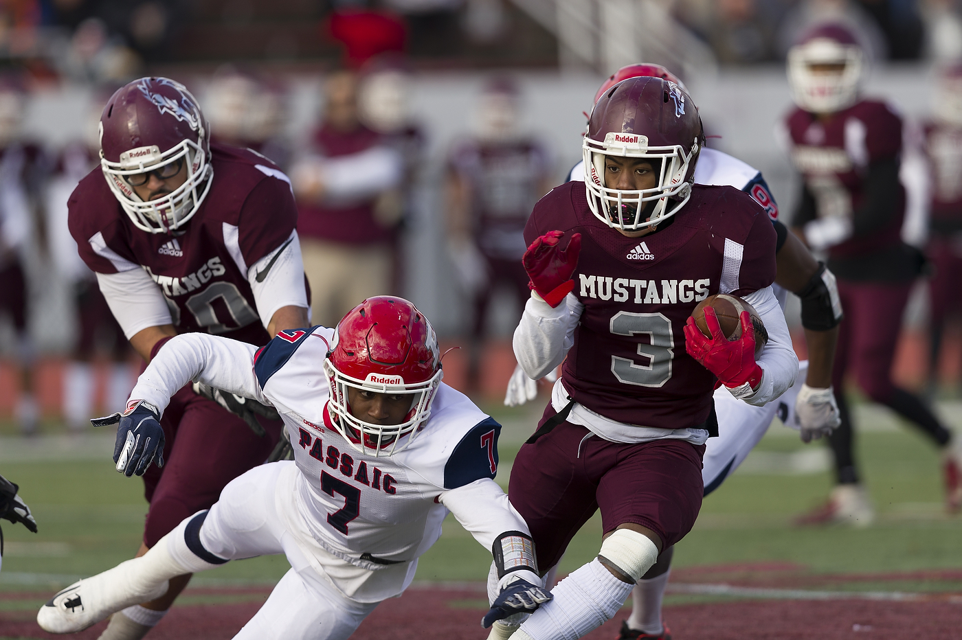Passaic vs. Clifton Thanksgiving High School Football - nj.com