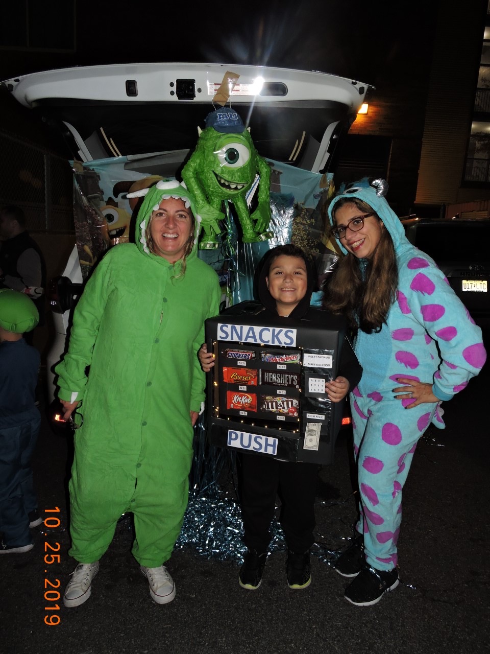 PS 56 celebrates Halloween with Trunk or Treat Spectacular - silive.com