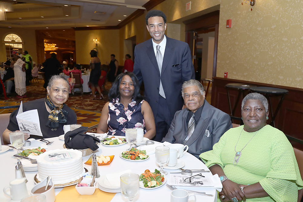 Seen@ The AKA Sorority 15th Annual Hats Off- A Step Back in Time ...