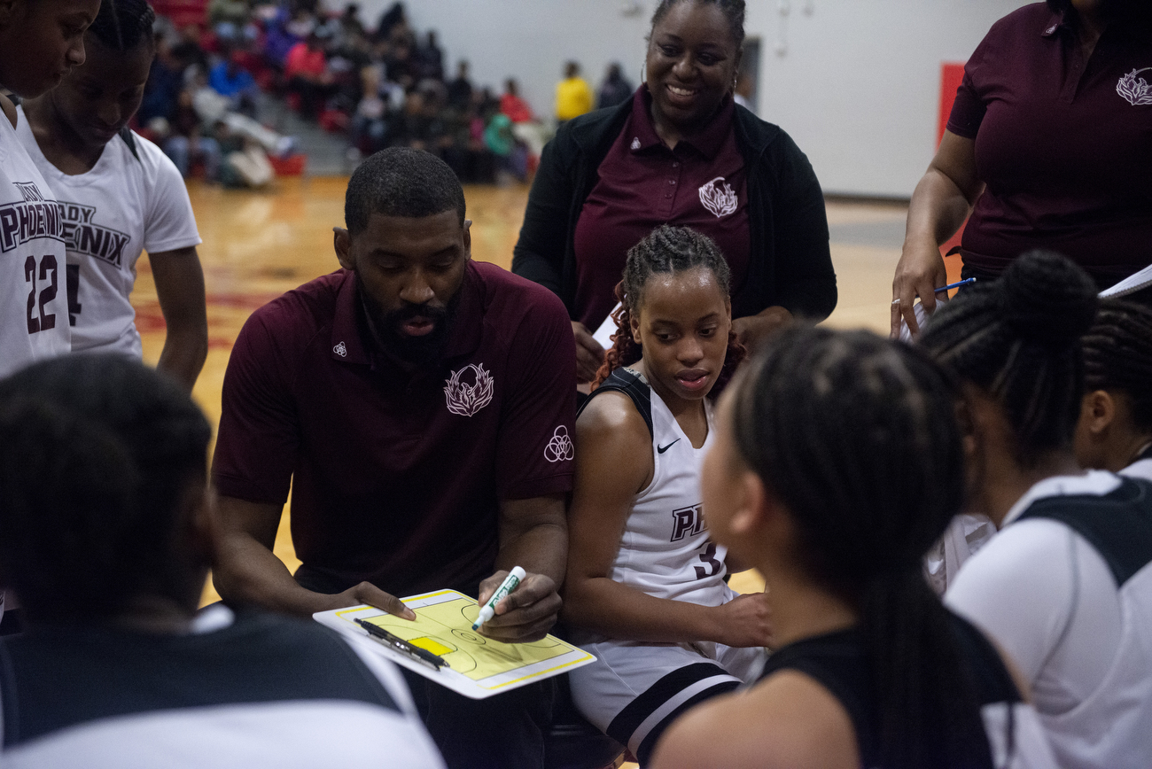 Wayne Memorial vs. Detroit Renaissance girls basketball - mlive.com