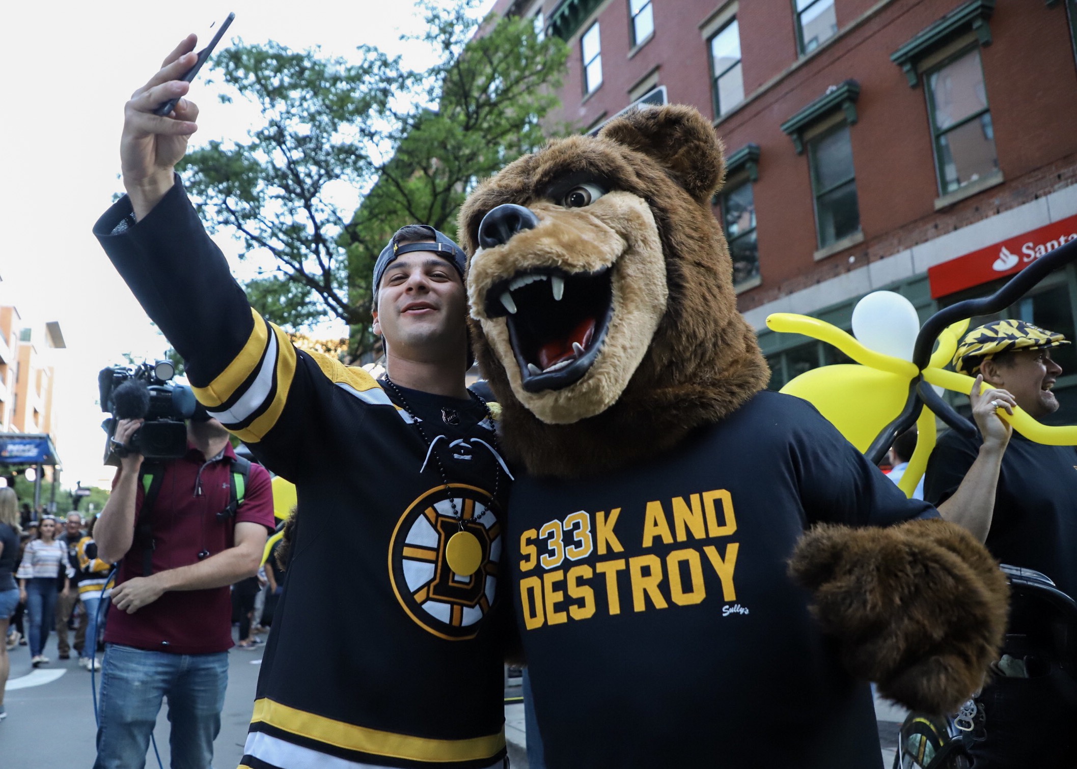 Seen@ Bruins Game 7: Fans gear up for final Stanley Cup Playoff game ...