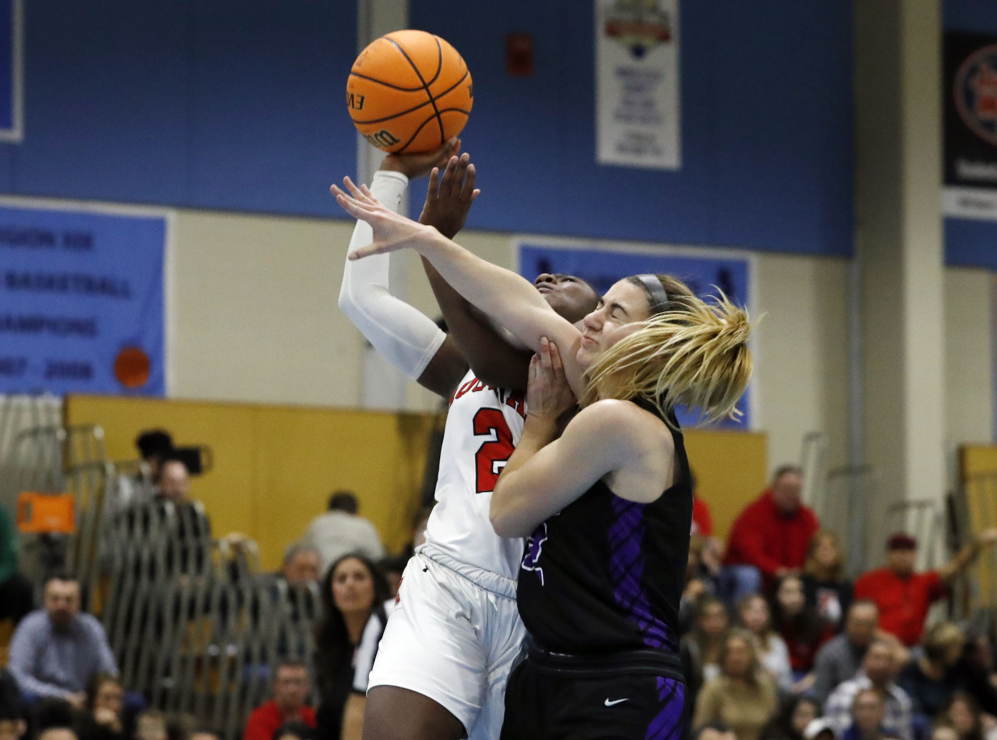 Girls Basketball: St. Thomas Aquinas defeats Monroe for GMC title - nj.com