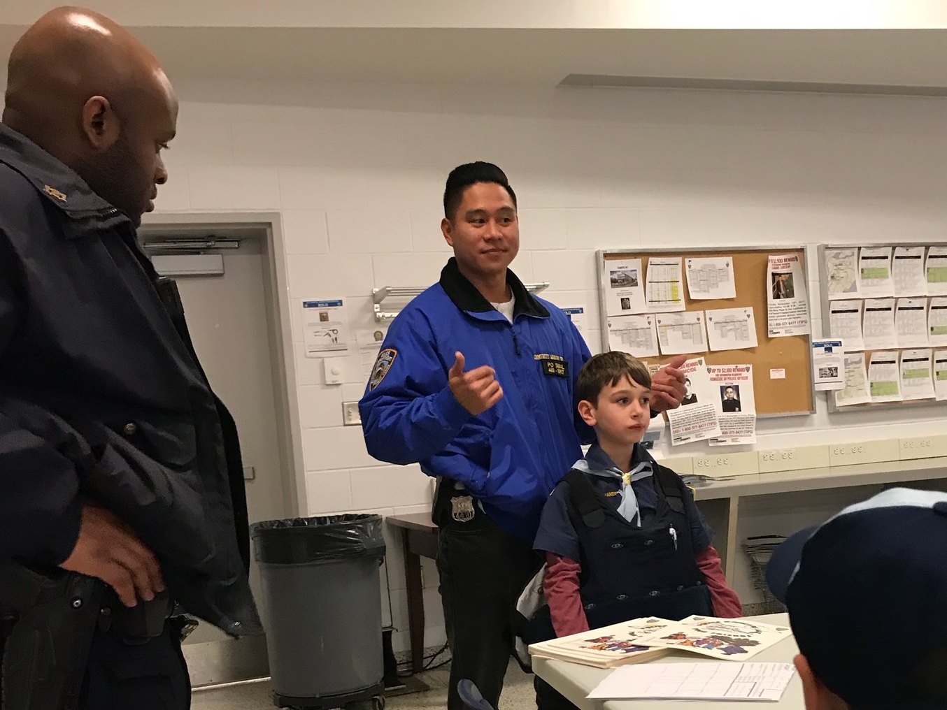 Scouts get a tour at the NYPD's 121st Precinct - silive.com