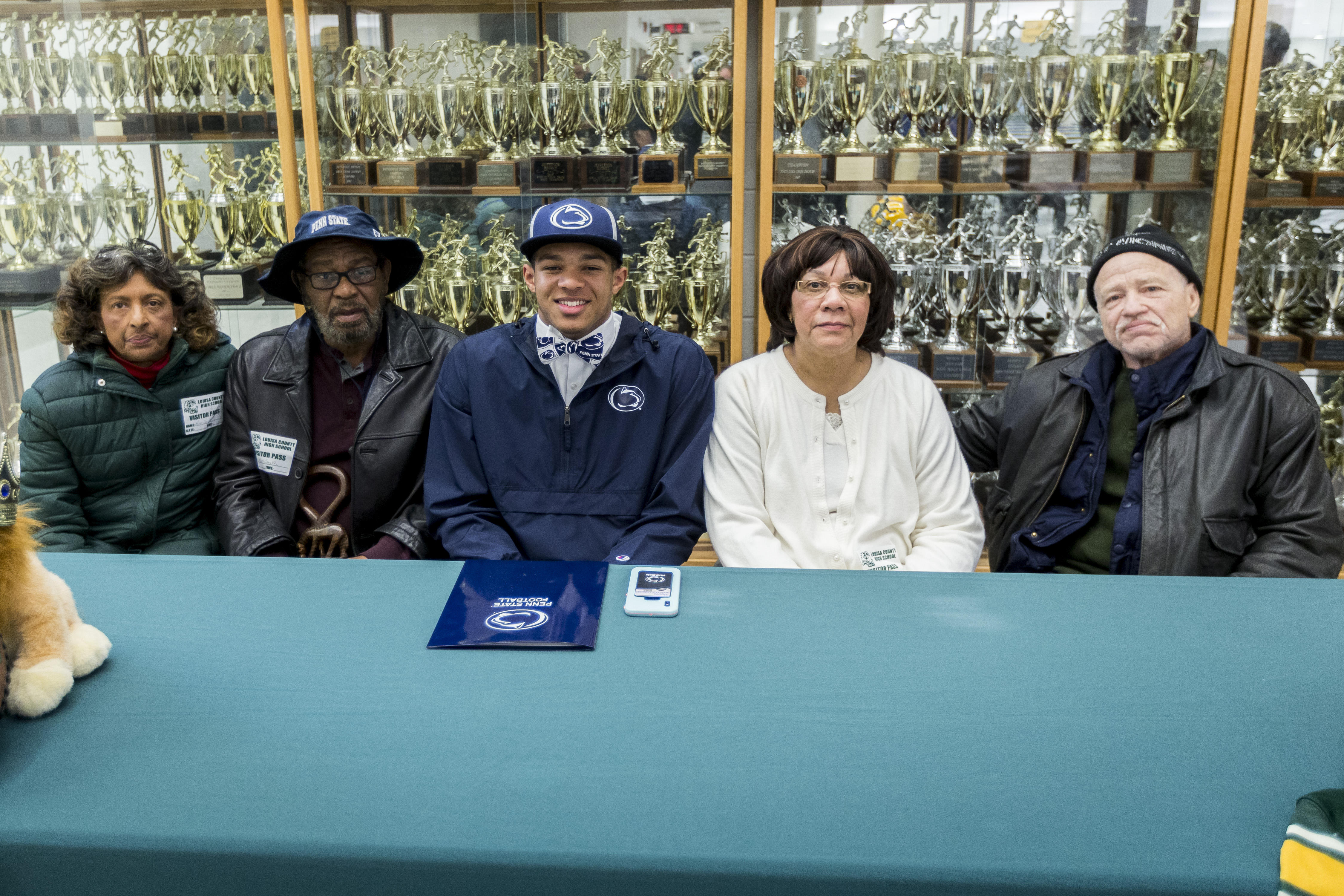 5-star Brandon Smith signs letter of intent to play for Penn State ...