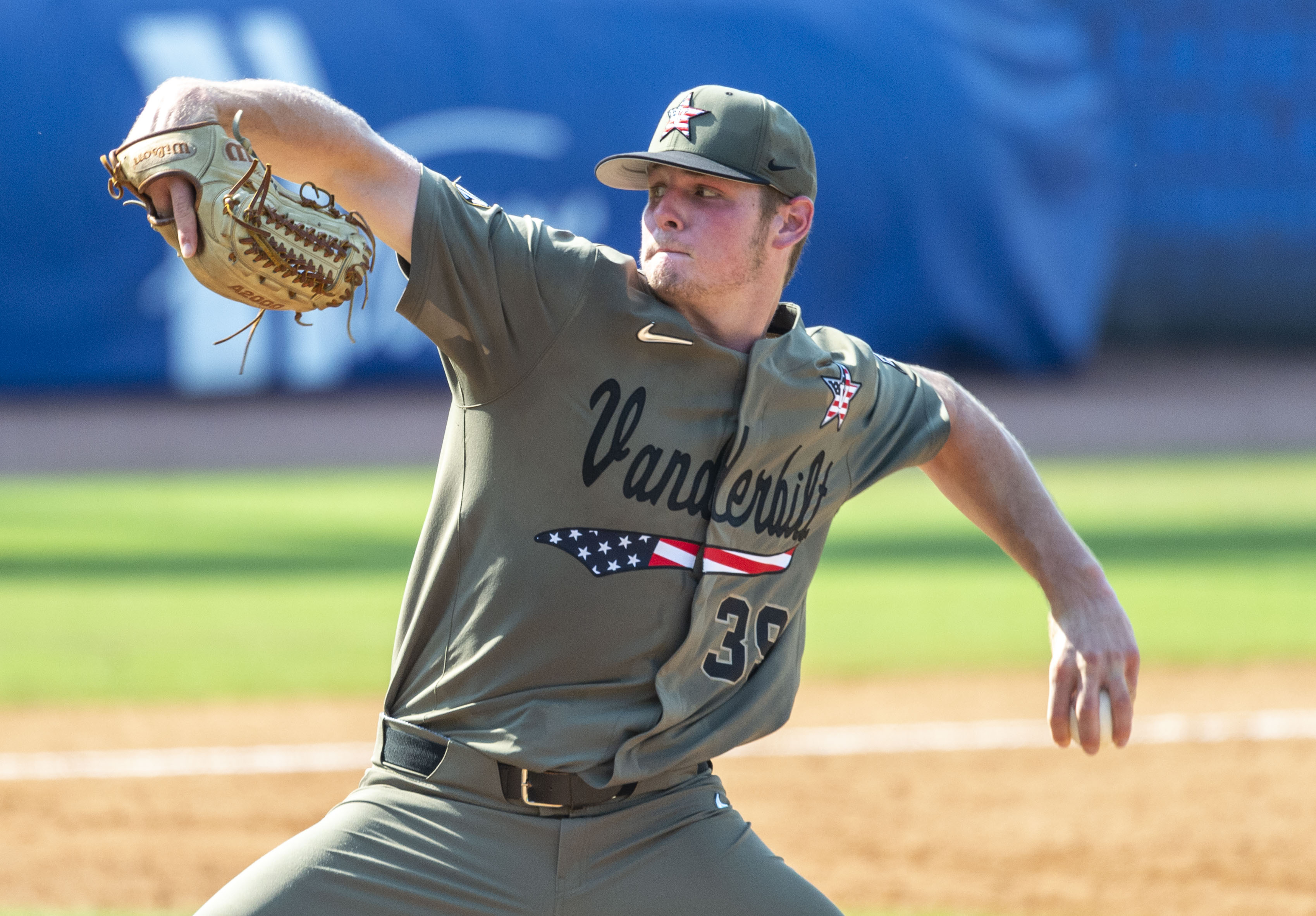 SEC Baseball Tournament: Championship game between Ole Miss and ...