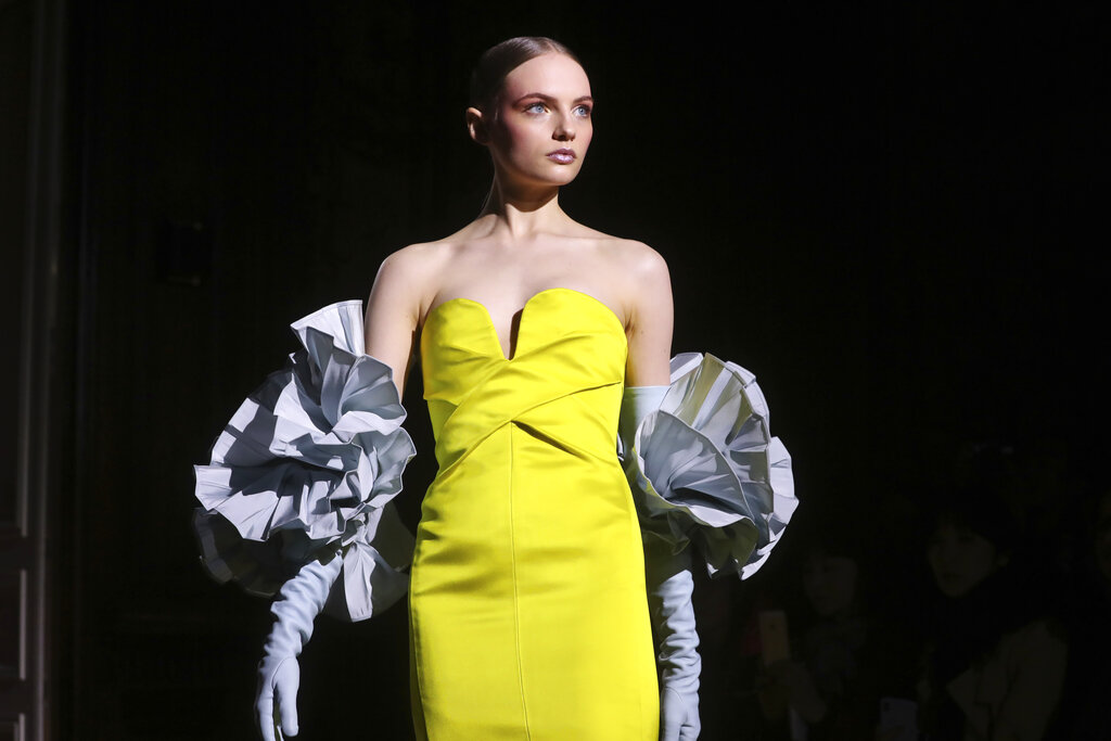 Haute Couture Spring/Summer 2020 fashion collection presented new looks ...