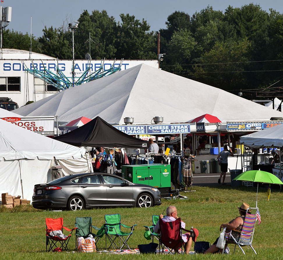 Having fun on the ground at the QuickChek New Jersey Festival of ...
