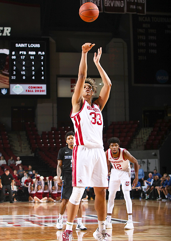 Tre Mitchell UMass - masslive.com
