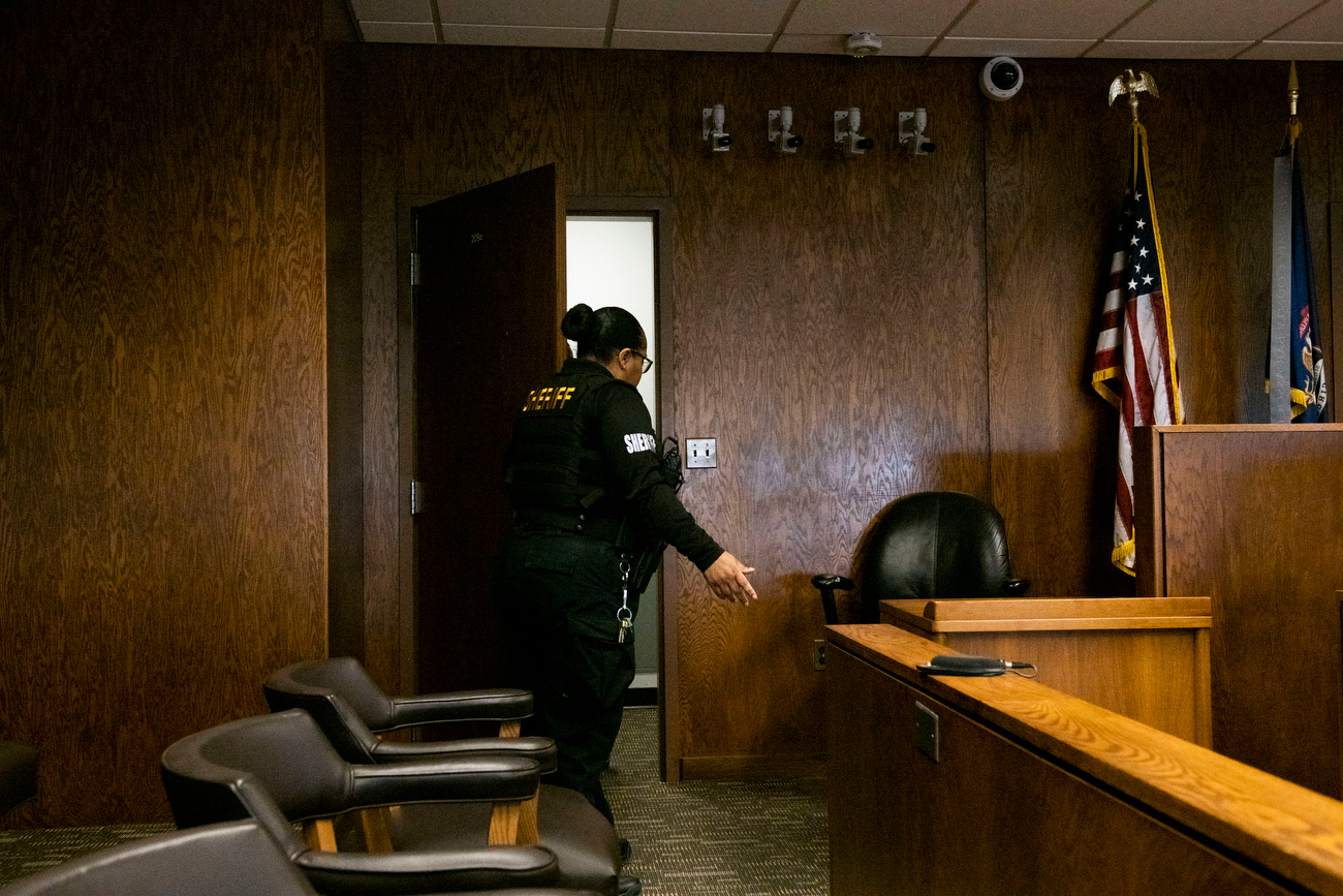 Preliminary examination for 16-year-old Daiquan Robinson results in ...