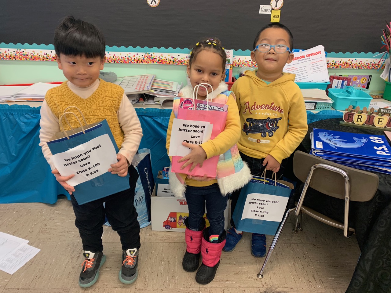 PS 69 students give care packages to pediatric unit - silive.com