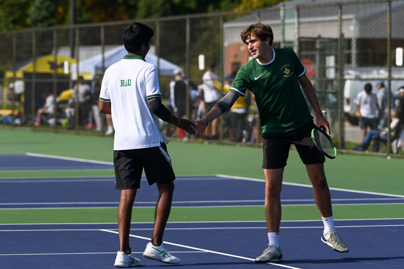 Ann Arbor Pioneer hosts regional tennis final, battles Huron for title ...
