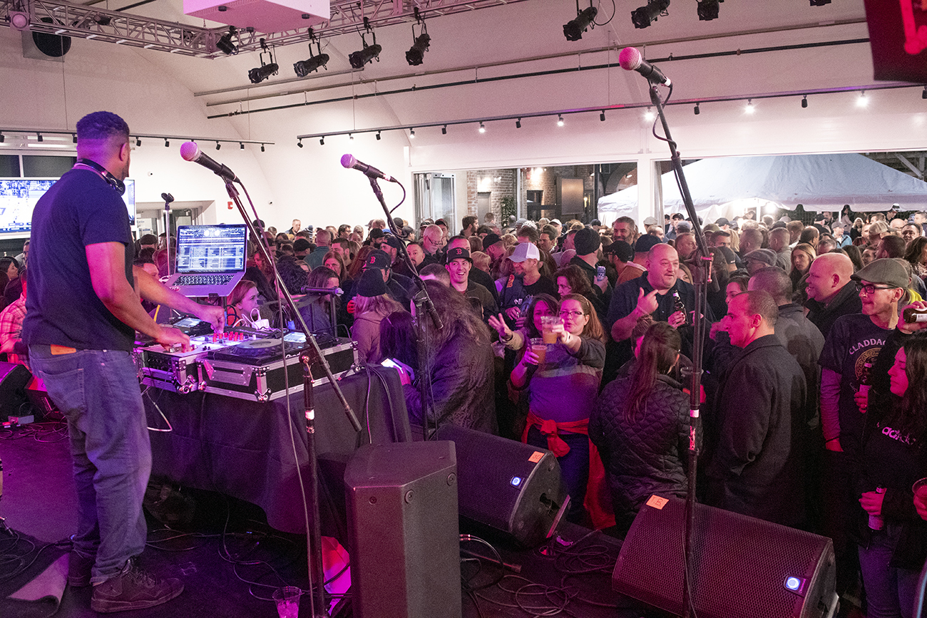 Dropkick Murphys headline fundraiser for fallen fire Lt. Jason Menard ...