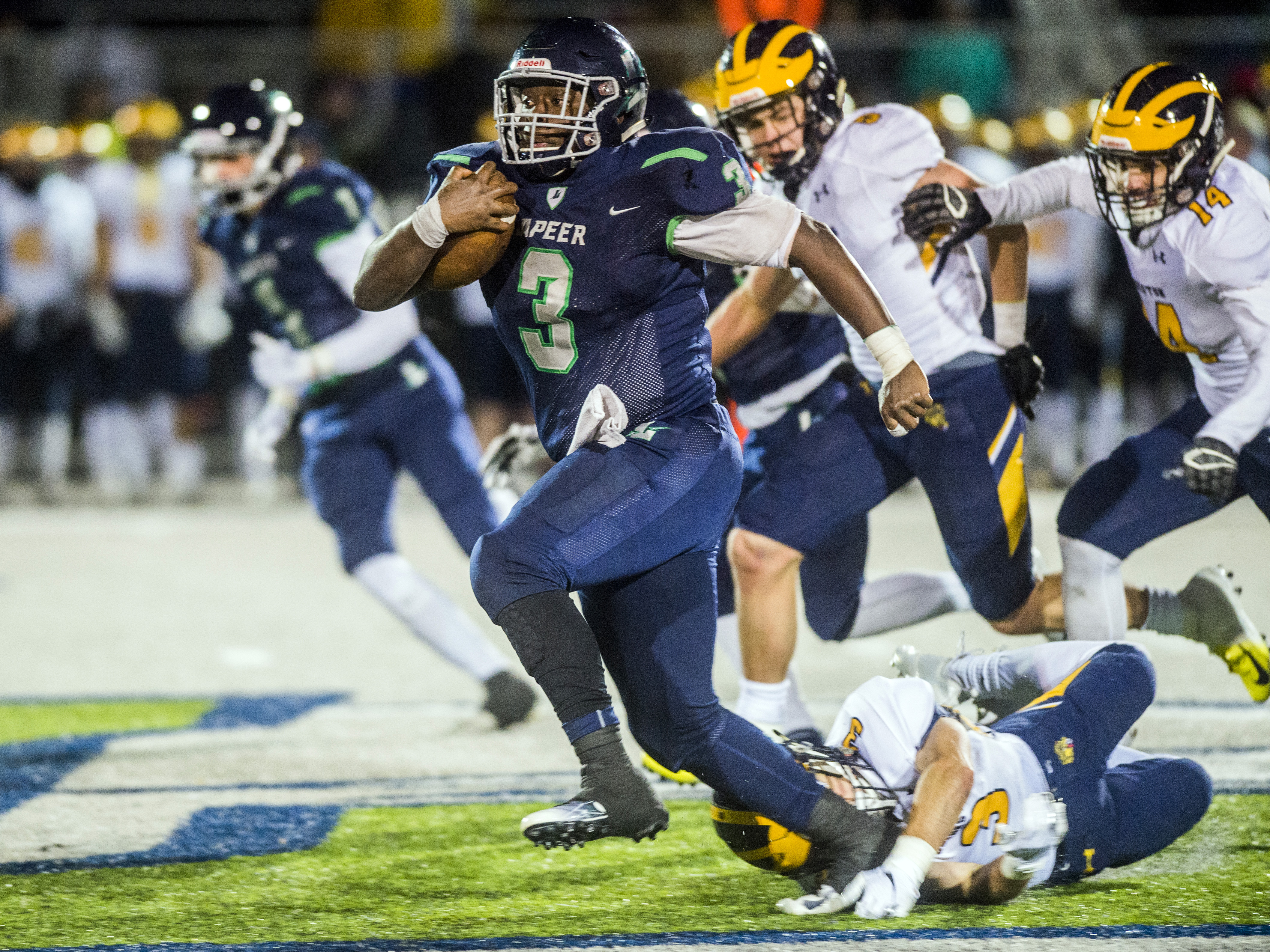 Lapeer football prepares for 2019 season - mlive.com