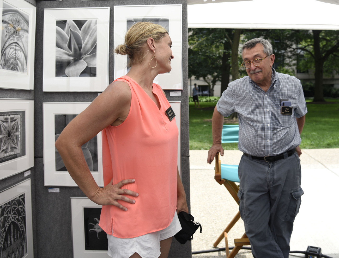 Photographer at art fair shows a block away from his former student ...