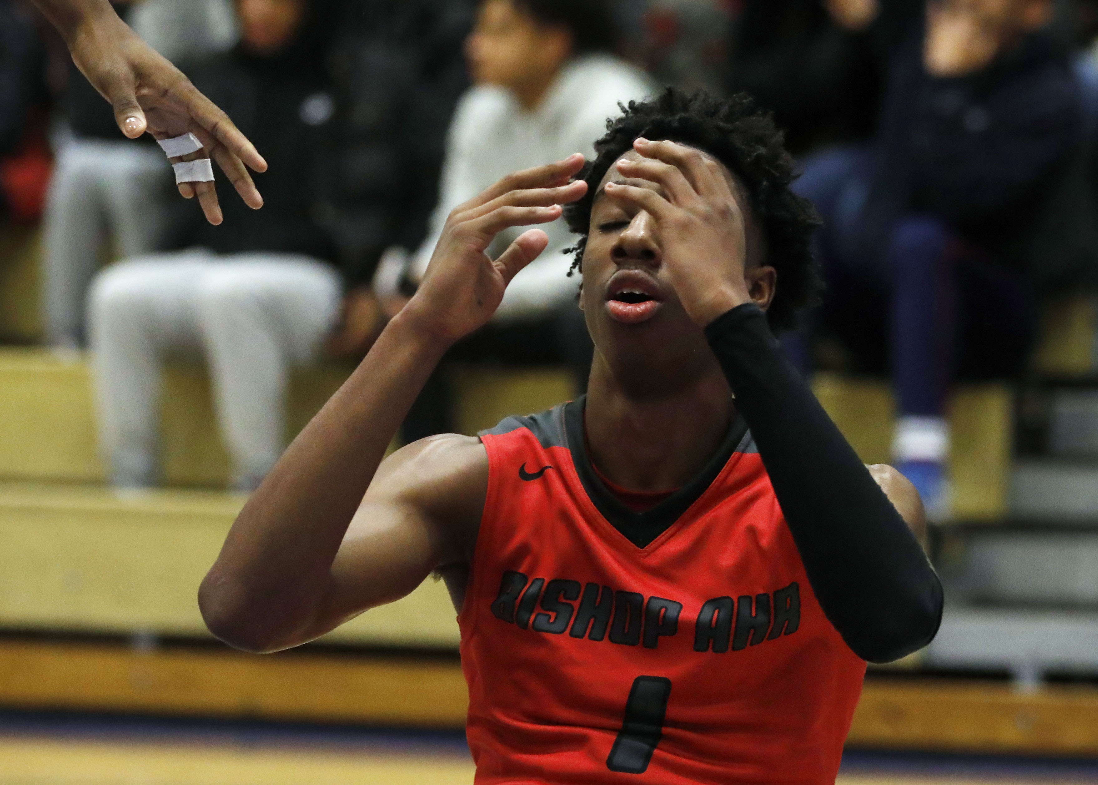 Boys Basketball: St. Thomas Aquinas defeats Carteret - nj.com