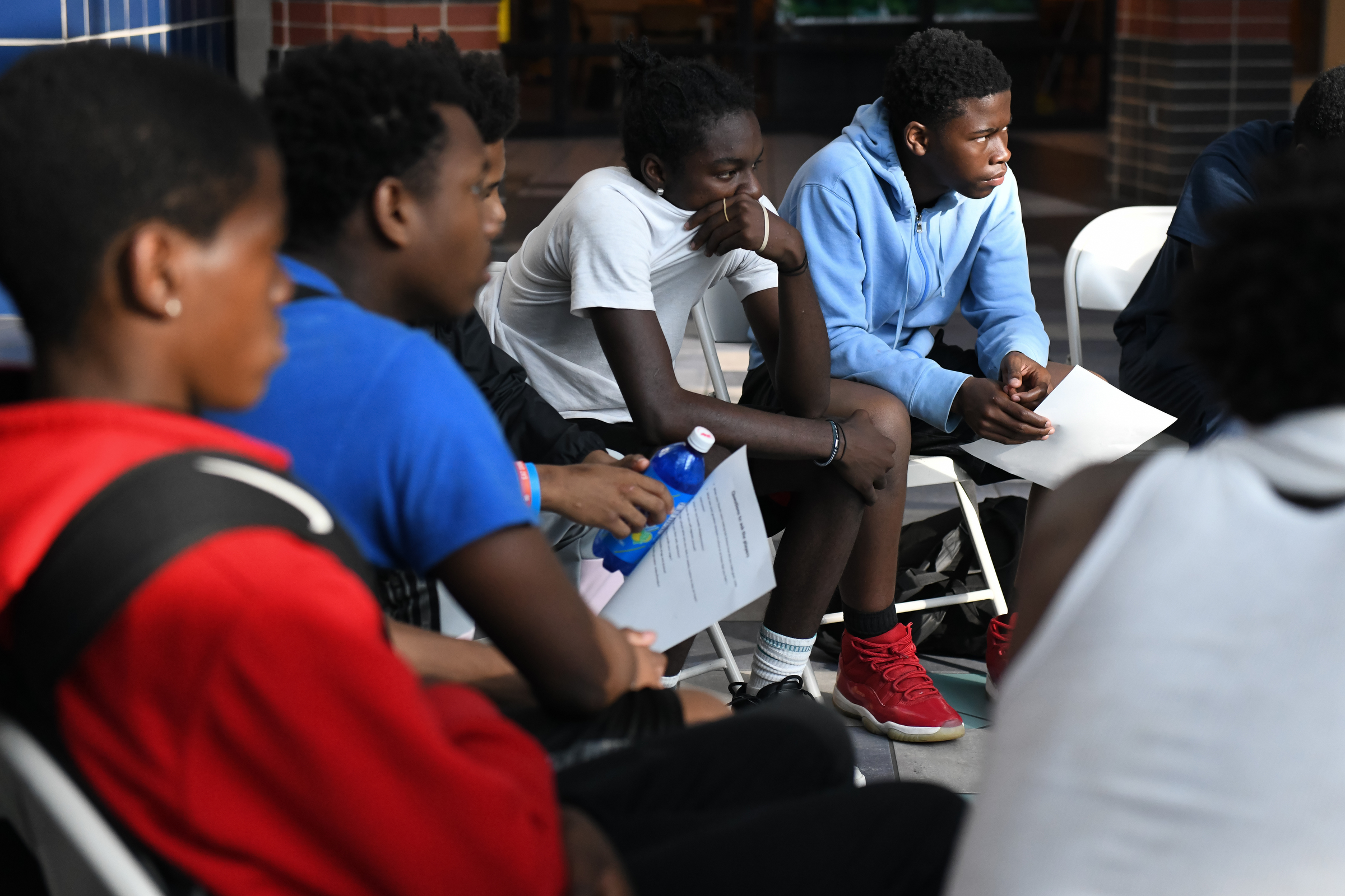 Lions players lead conversation on social resilience with Detroit ...