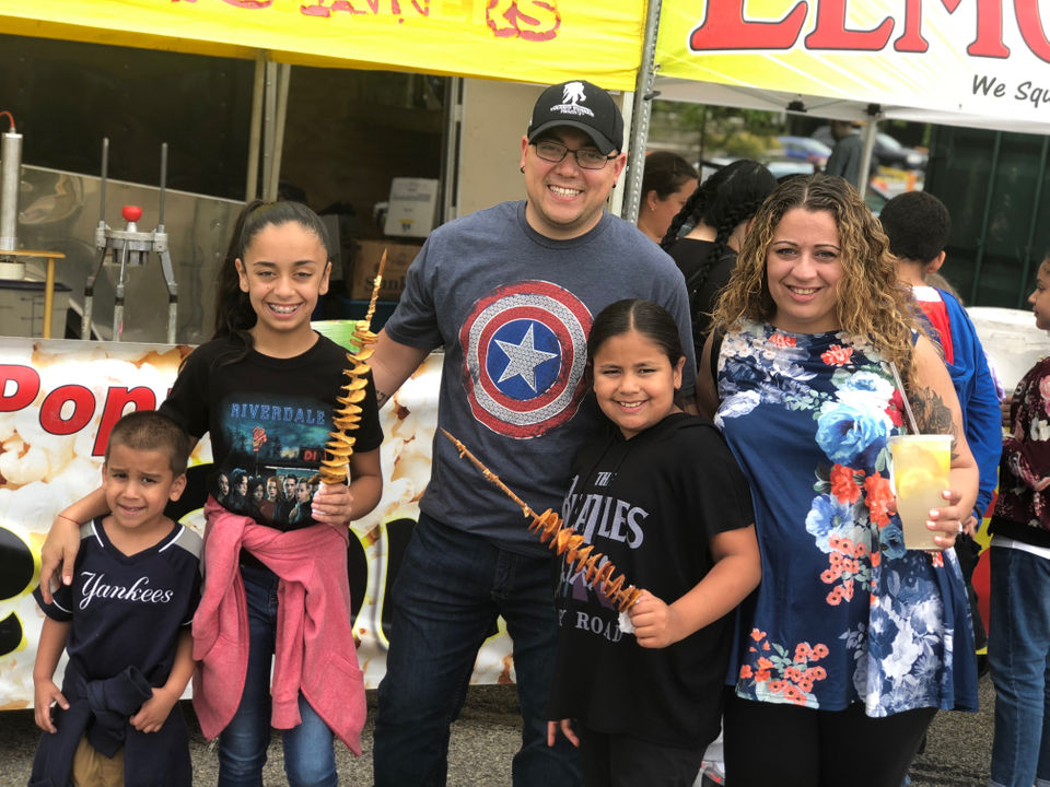 Food trucks at the Staten Island Mall - silive.com