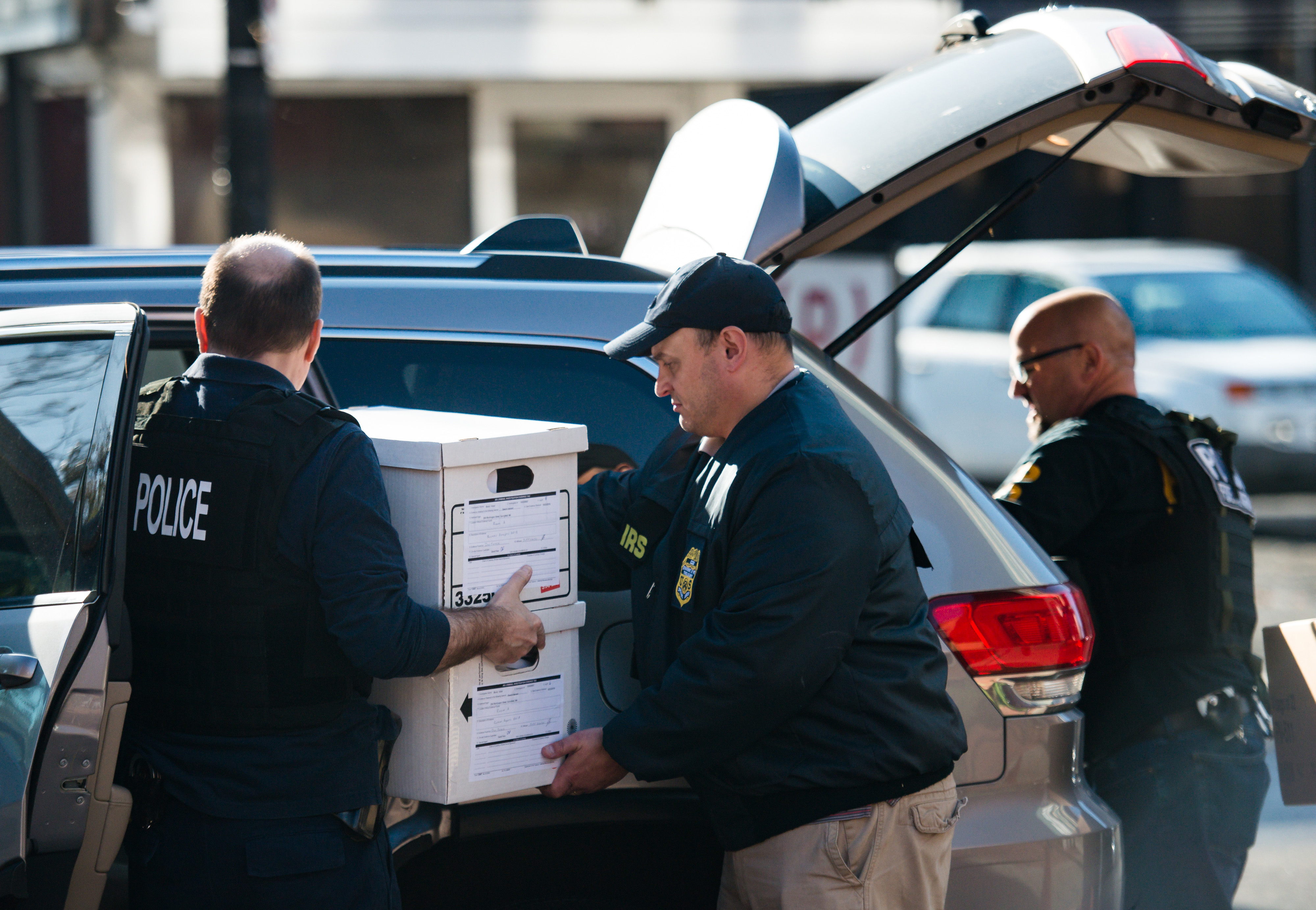 Federal agents raid Mardi Gras strip club, Adolfo's Ristorante in ...