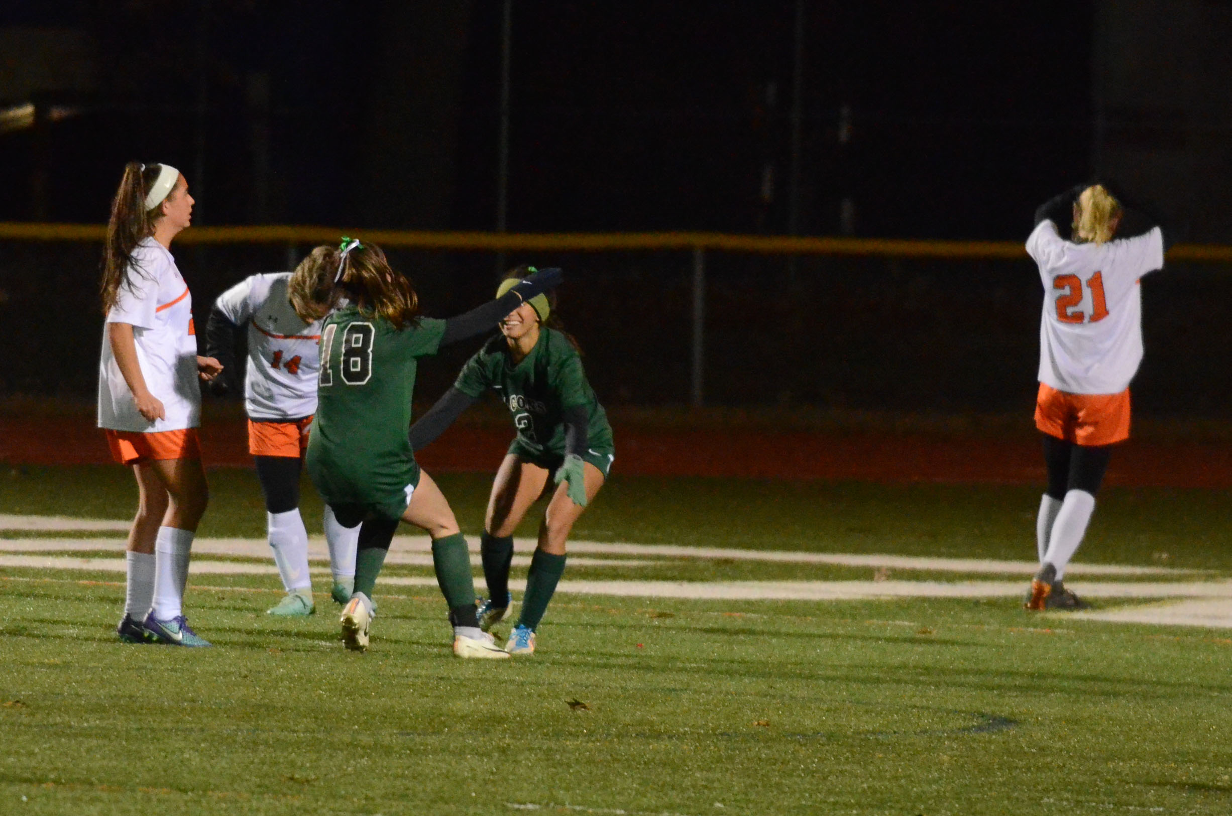 Minnechaug tops Agawam in WMass D-I semi - masslive.com
