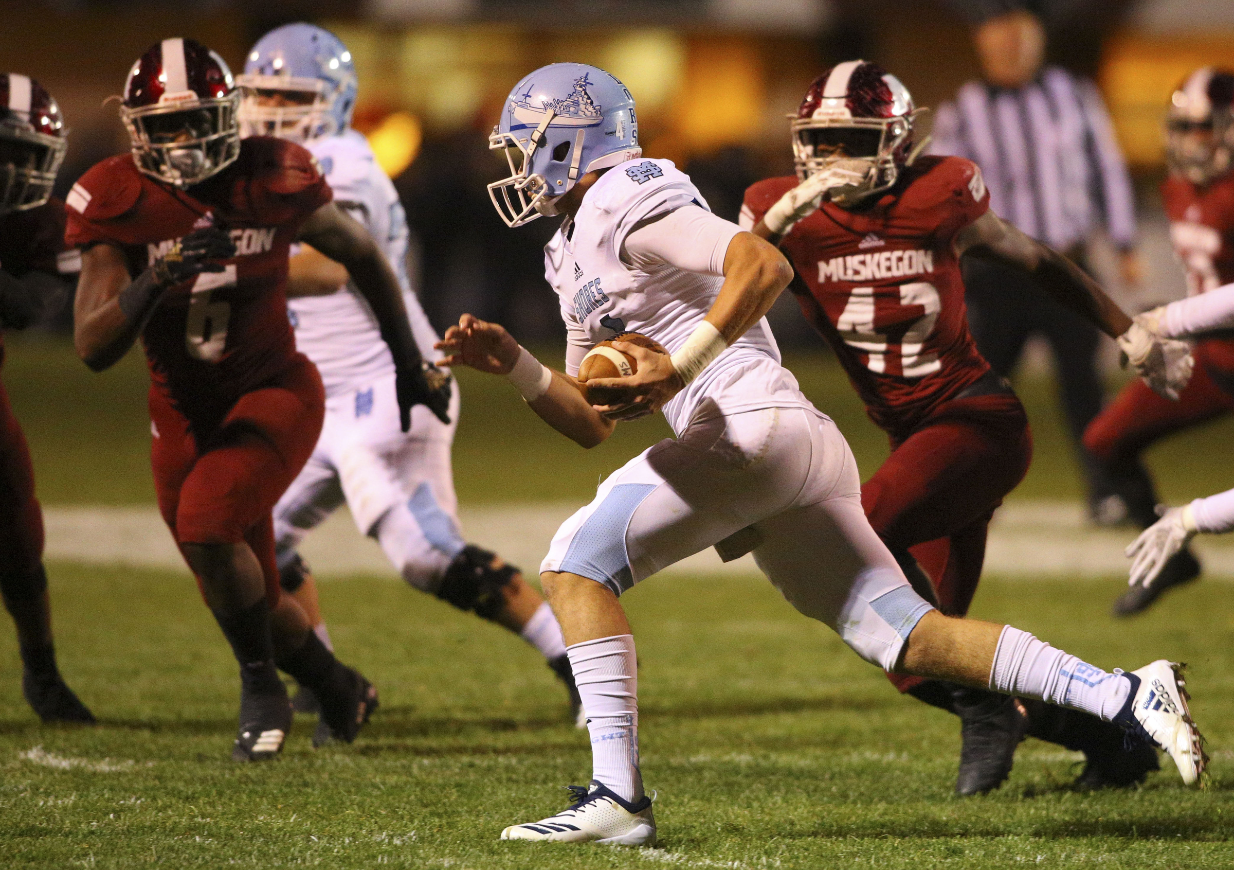 Mona Shores' Caden Broersma from his junior football season in 2018 ...
