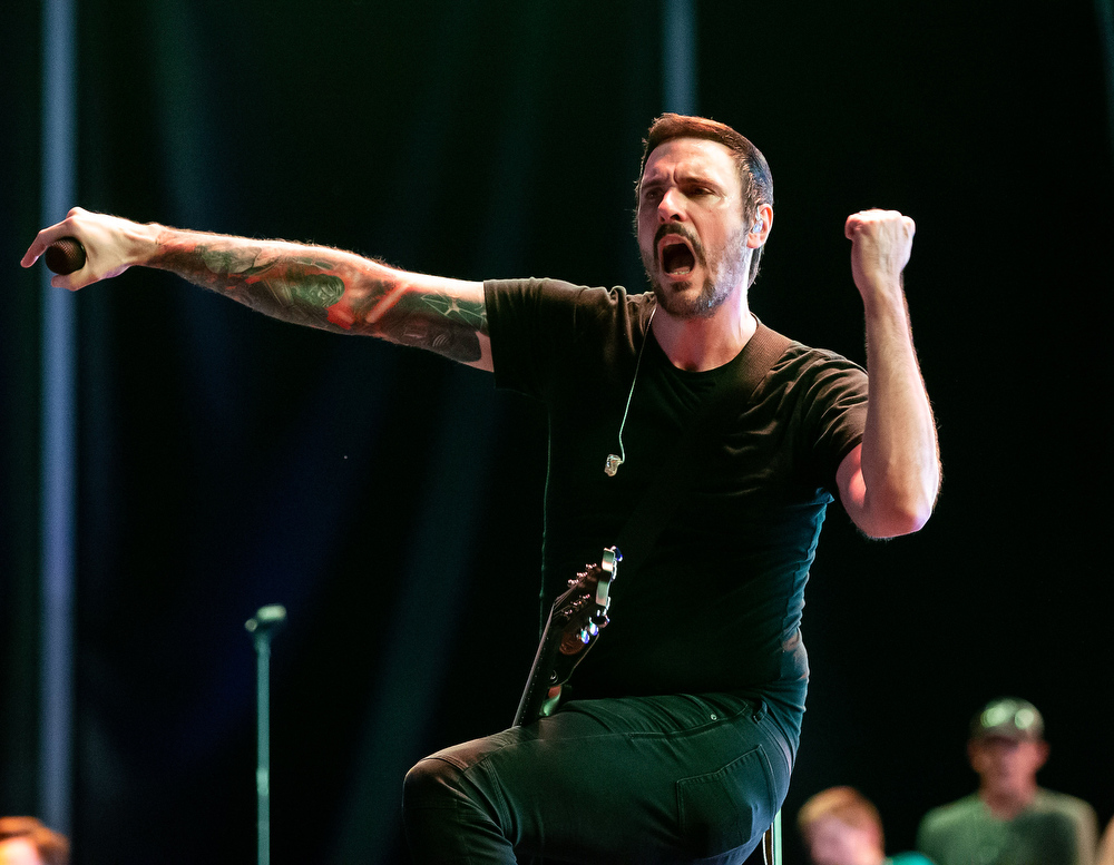 Breaking Benjamin performs at Hersheypark Stadium - pennlive.com