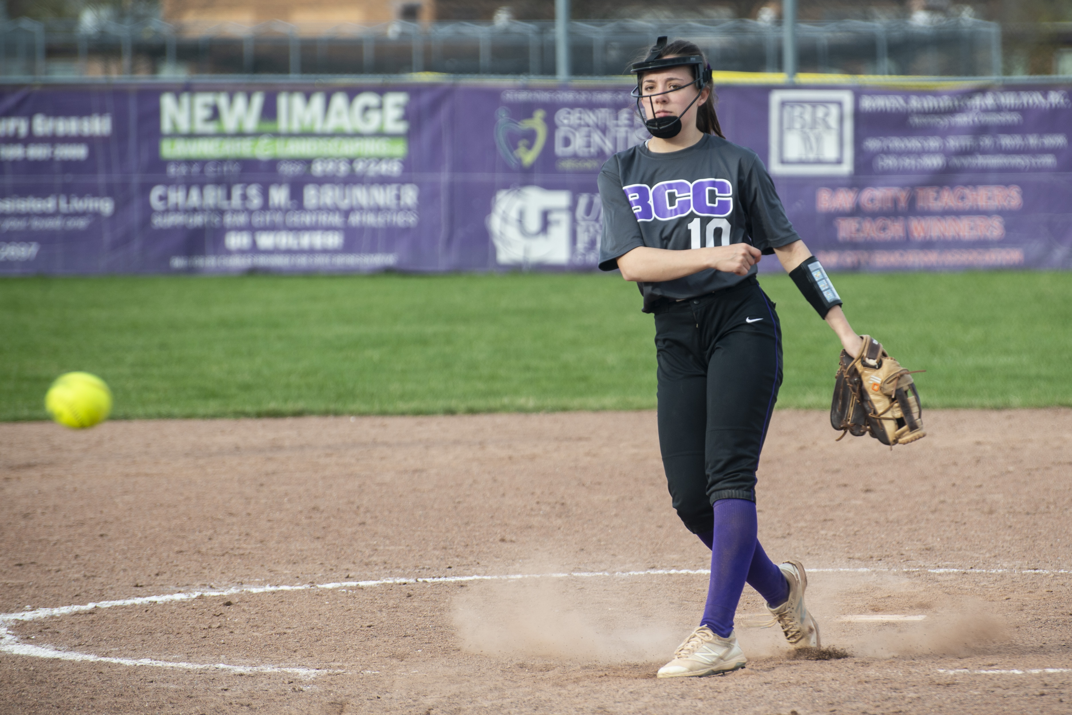 Bay City Central hosts Midland Dow in softball doubleheader - mlive.com