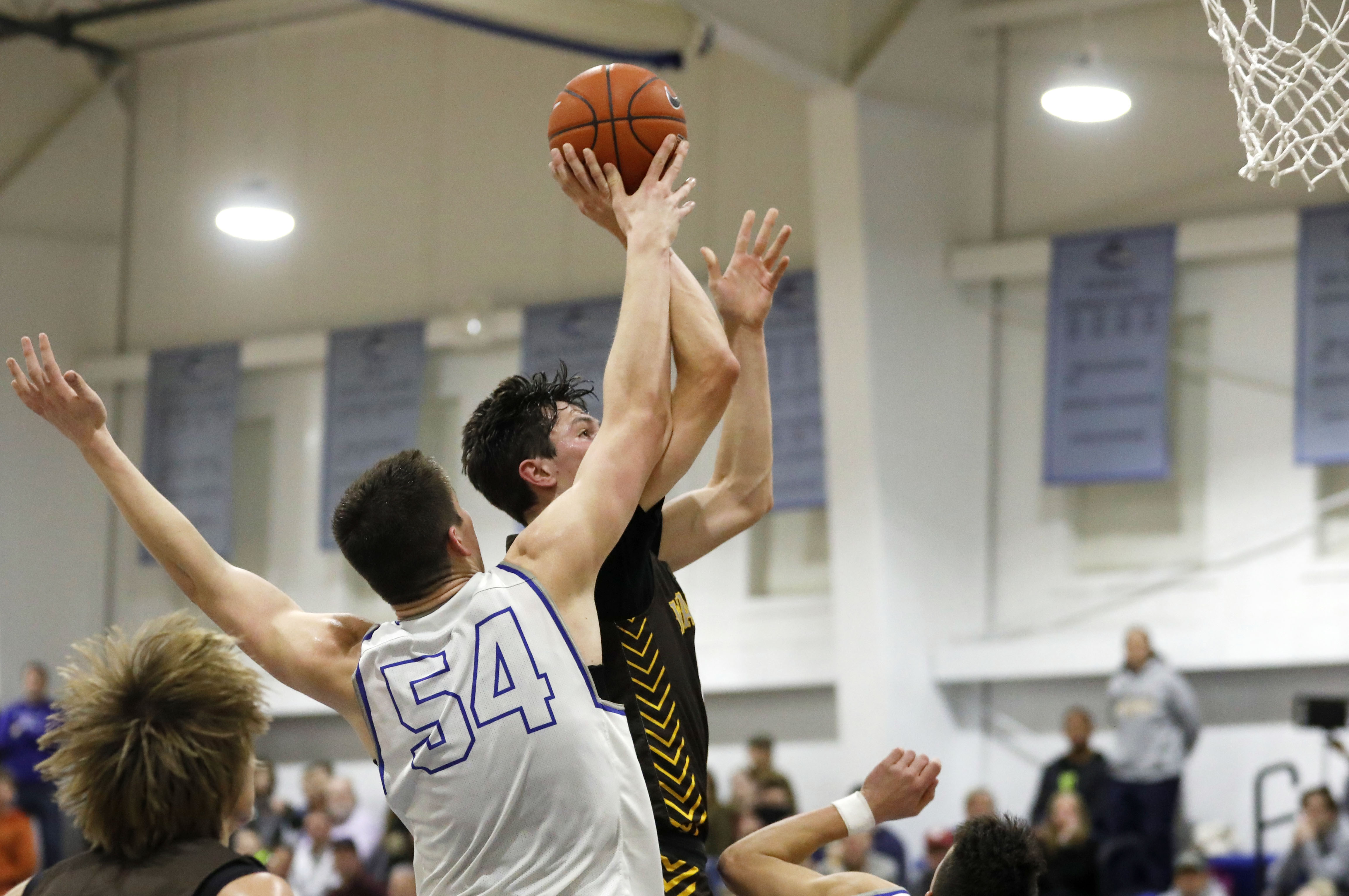 Boys Basketball: The Martini brothers battle on the court - nj.com