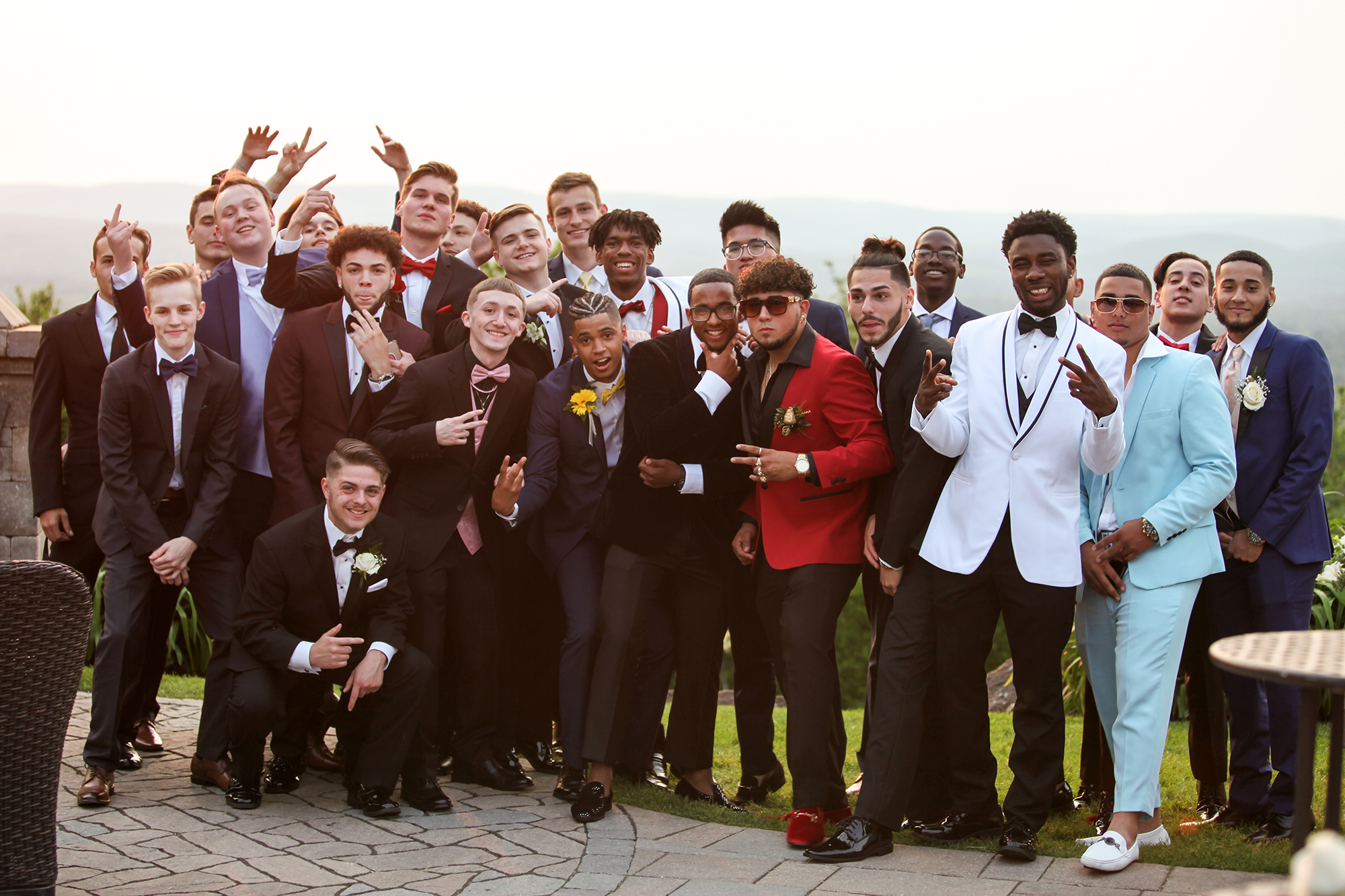 2019 Prom Photos: Chicopee Comp High School Senior prom at The Log ...