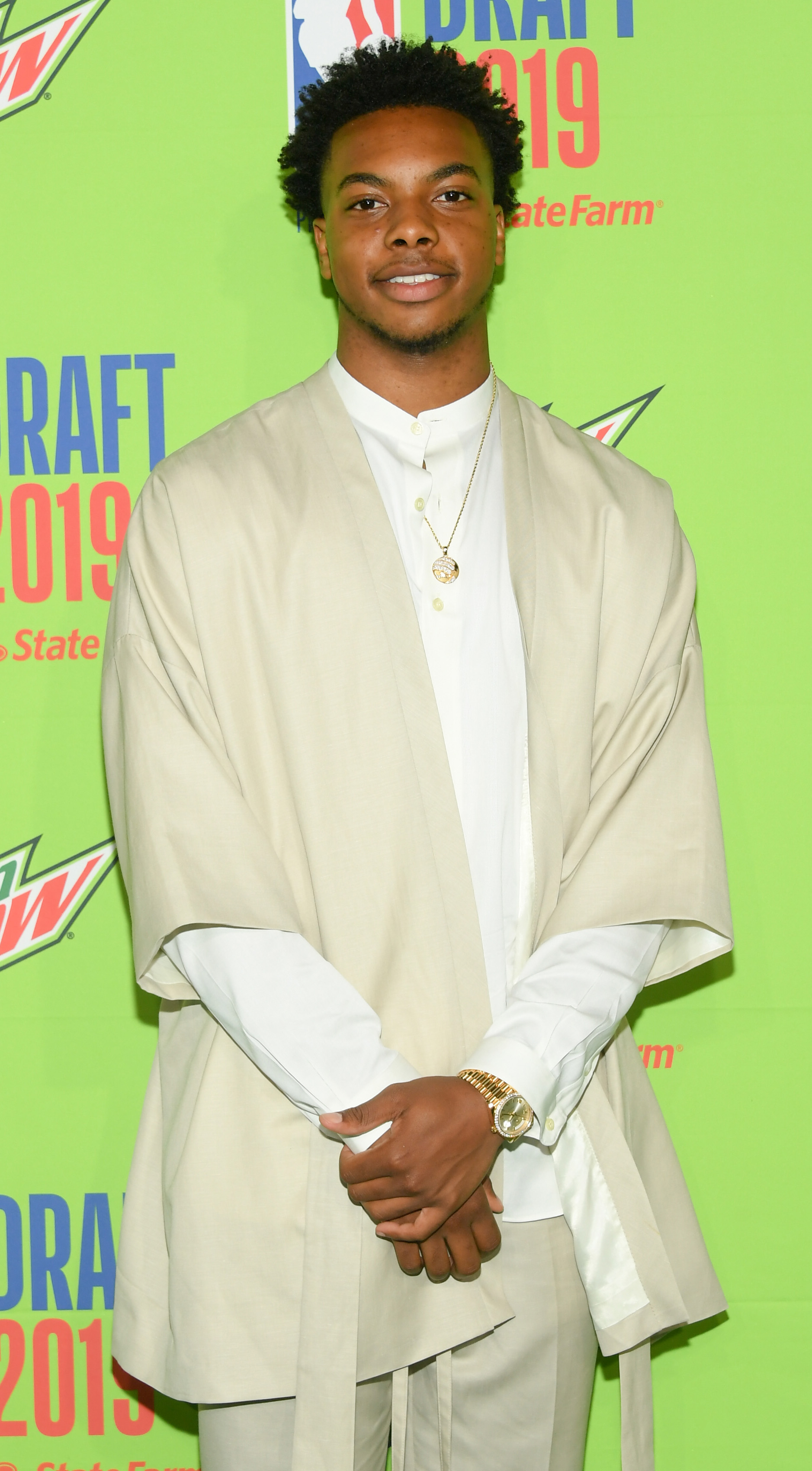 Cleveland Cavaliers pick Darius Garland with the 5th overall pick in ...
