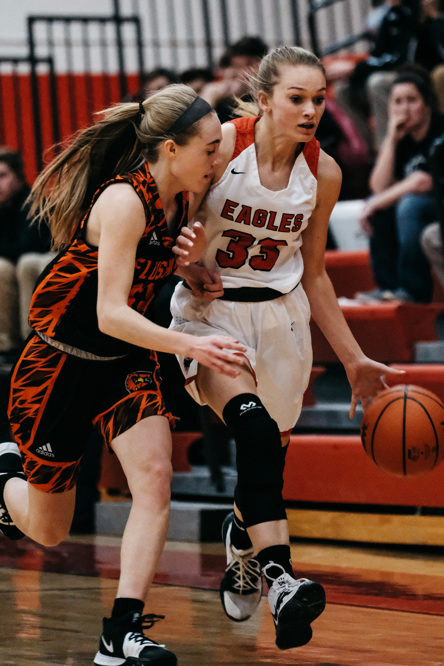Flushing girls basketball defeat Linden 52-16 - mlive.com