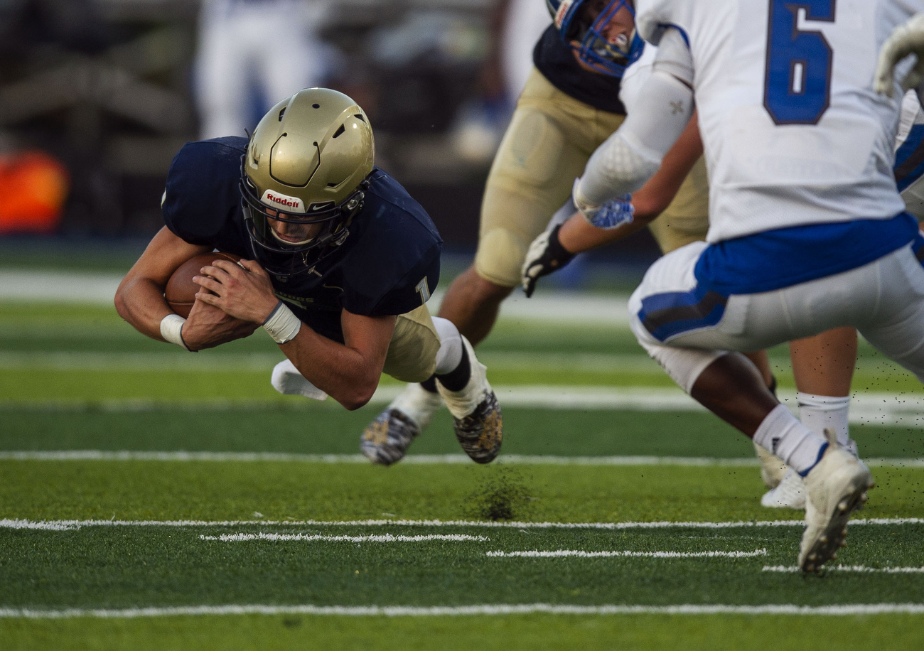 Chelsea football hosts Ypsilanti Lincoln - mlive.com