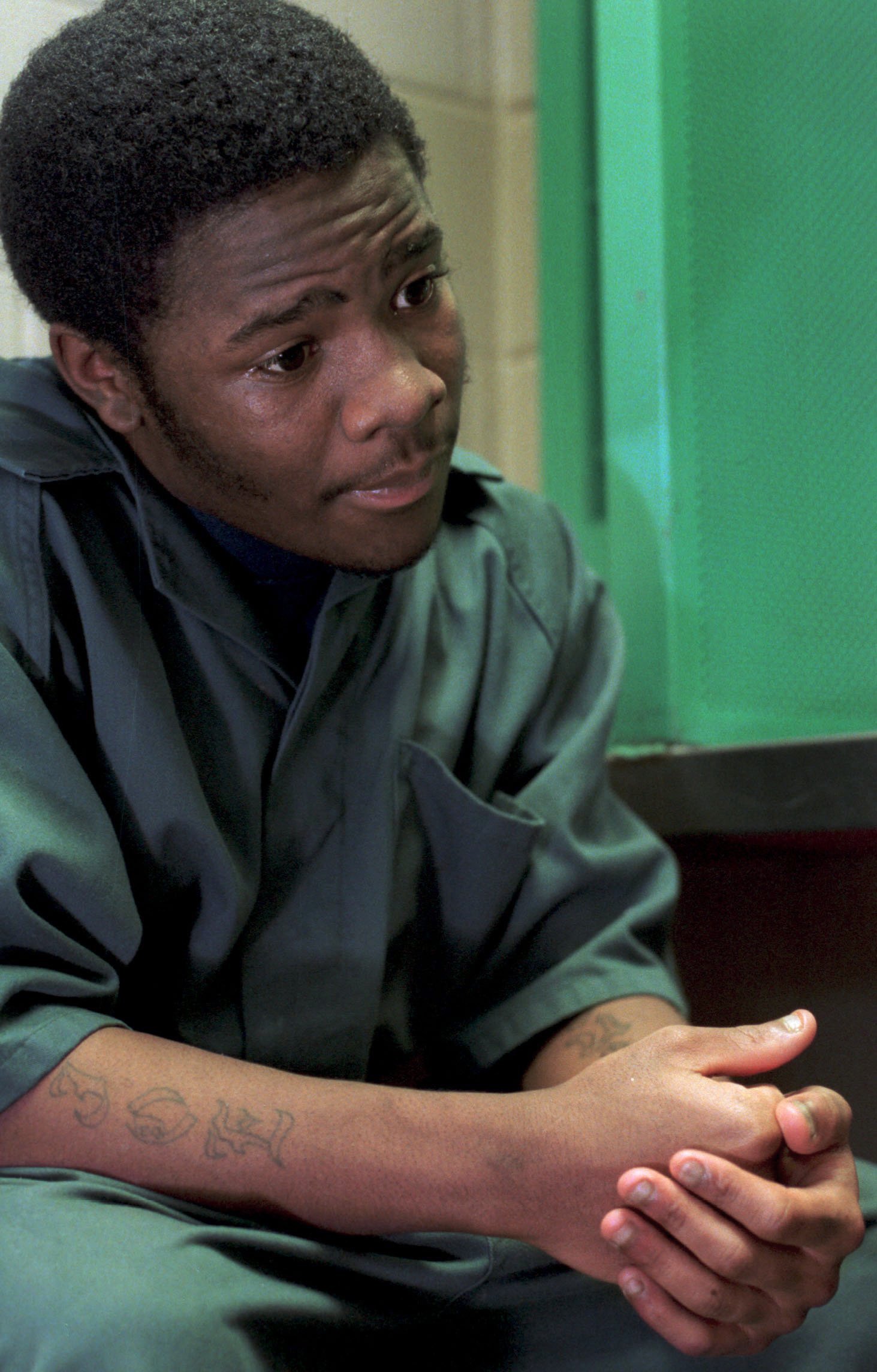 Elizabeth Krasinski's Instagram, Twitter & Facebook on IDCrawl